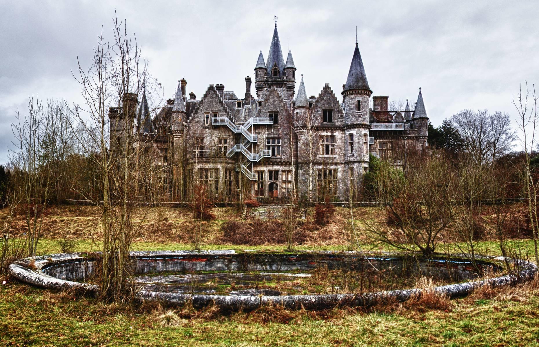 Mother Nature is reclaiming these once grand abandoned estates
