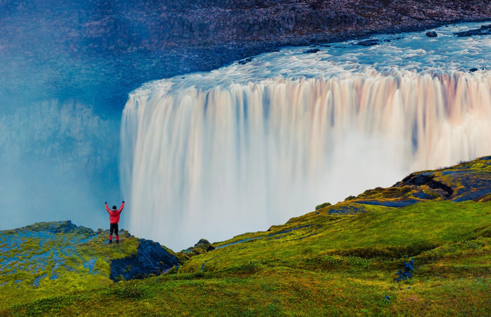 Weird facts on the world's most mysterious countries