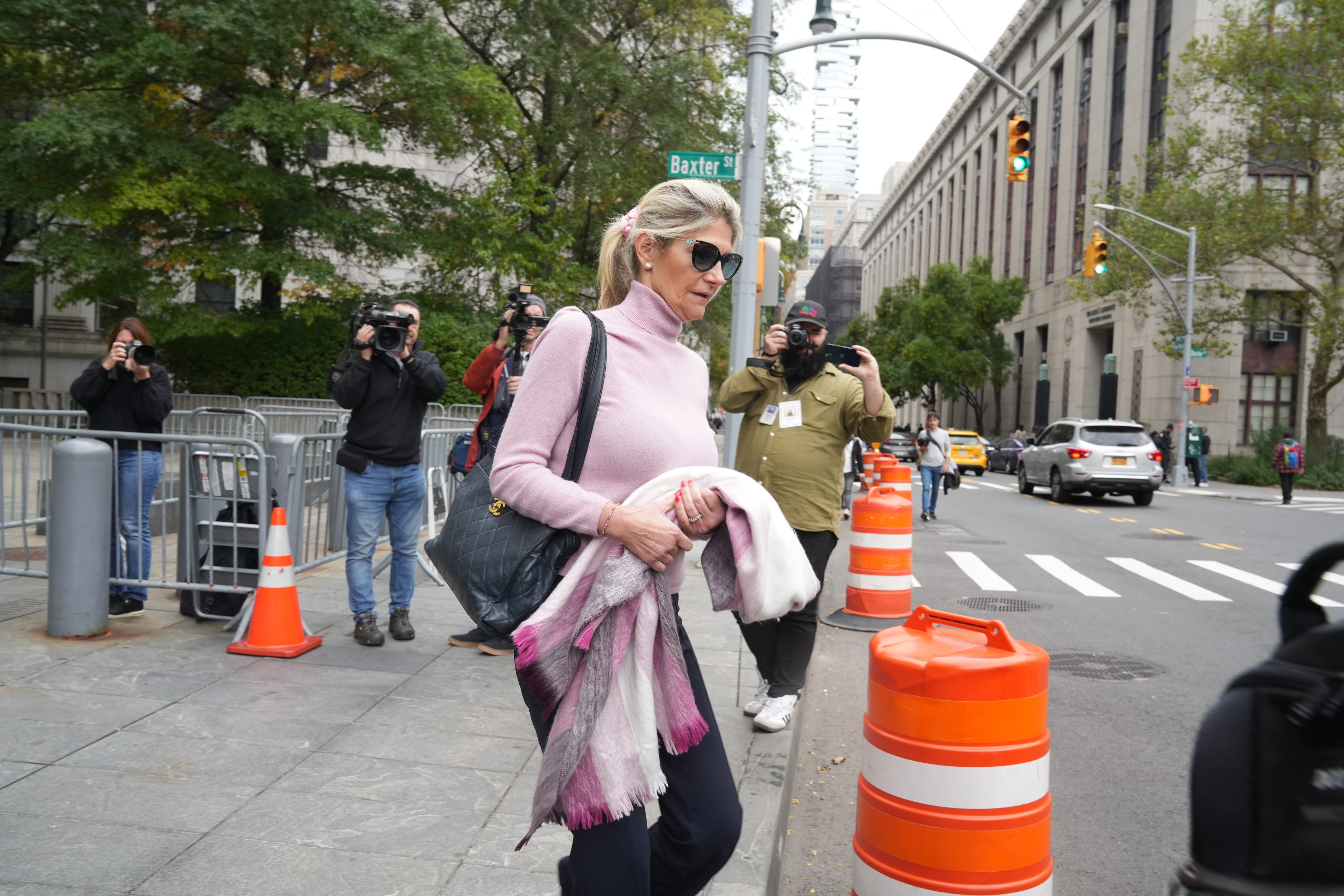 Judge rules on Nadine Menendez's request for bail while she appeals