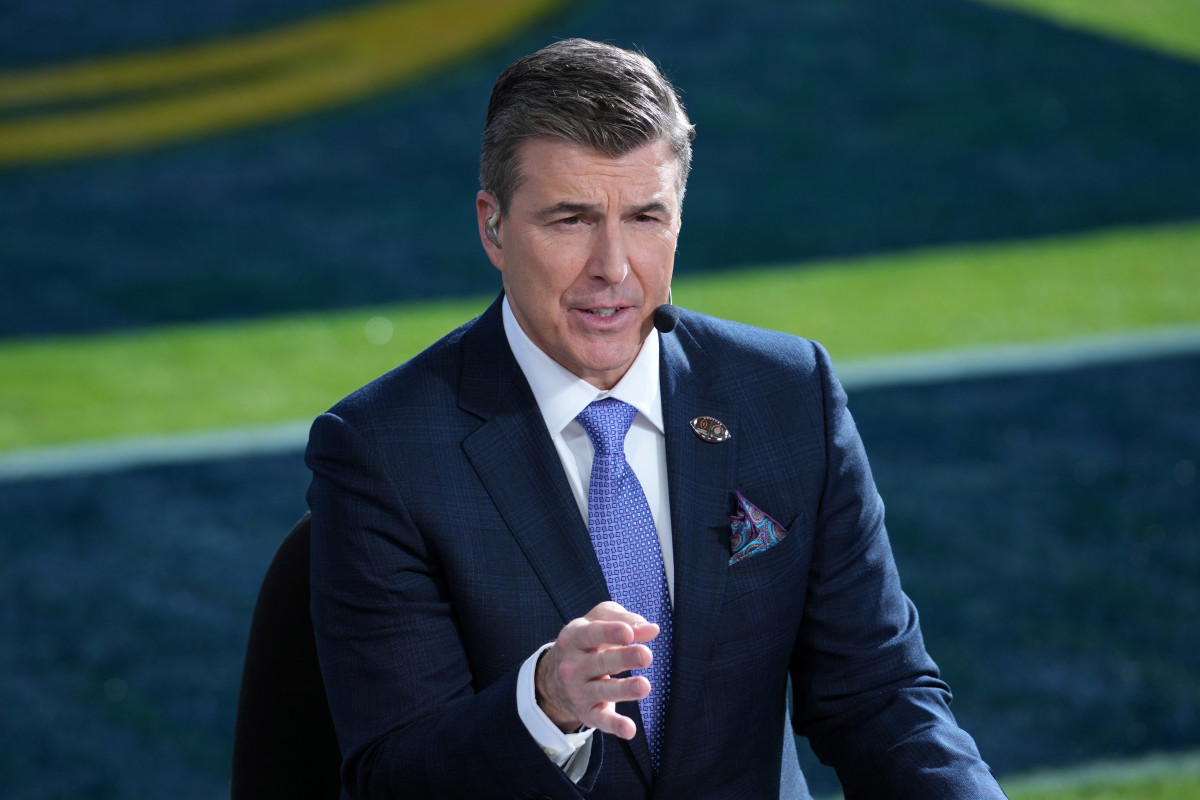 Rece Davis Reveals Prediction for CFP Matchup Between Texas-Clemson