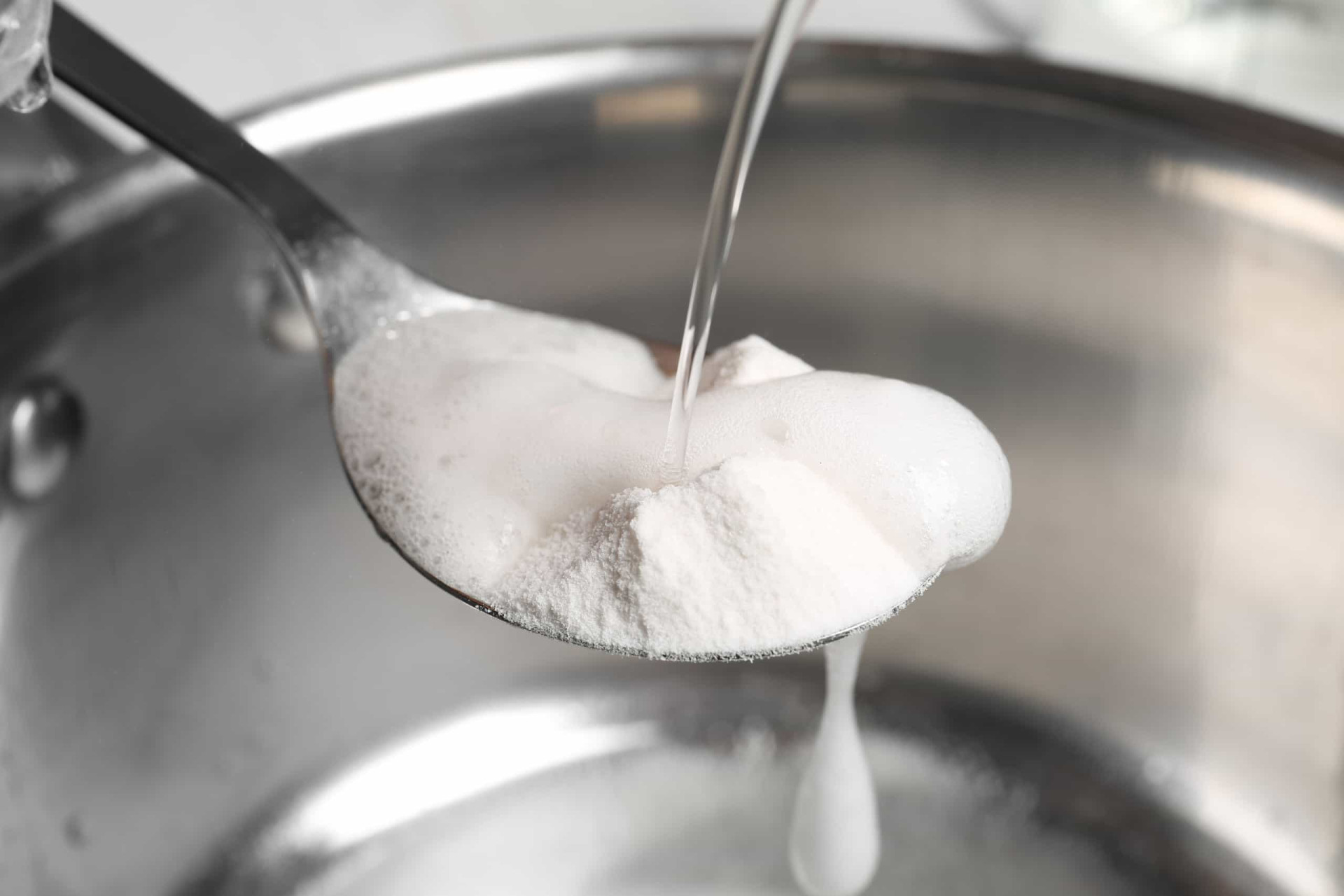 Blanchir ses dents naturellement : ce qui marche vraiment
