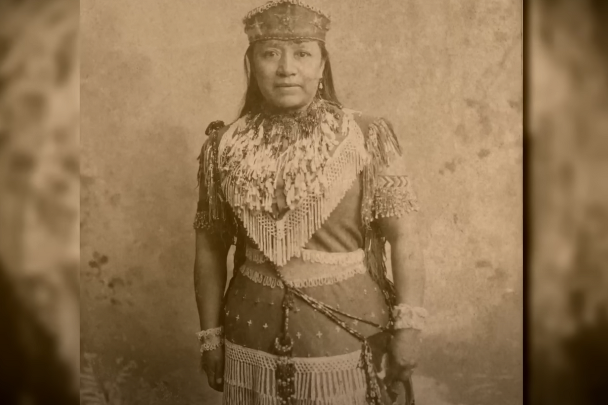 '10-foot-tall people' discovered by archaeologists in Nevada cave