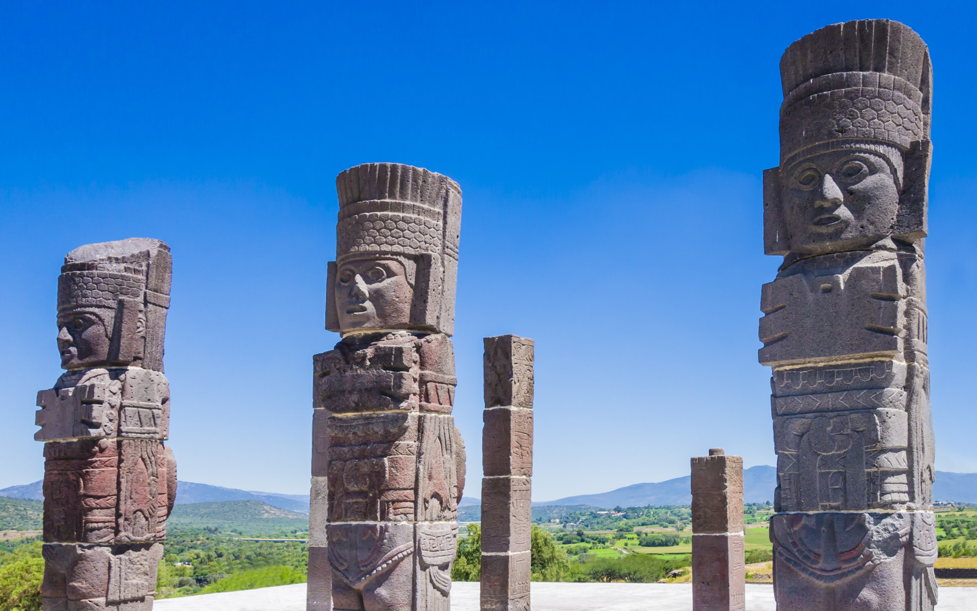 Toltecs: the mysteries and wisdom of an ancient civilization