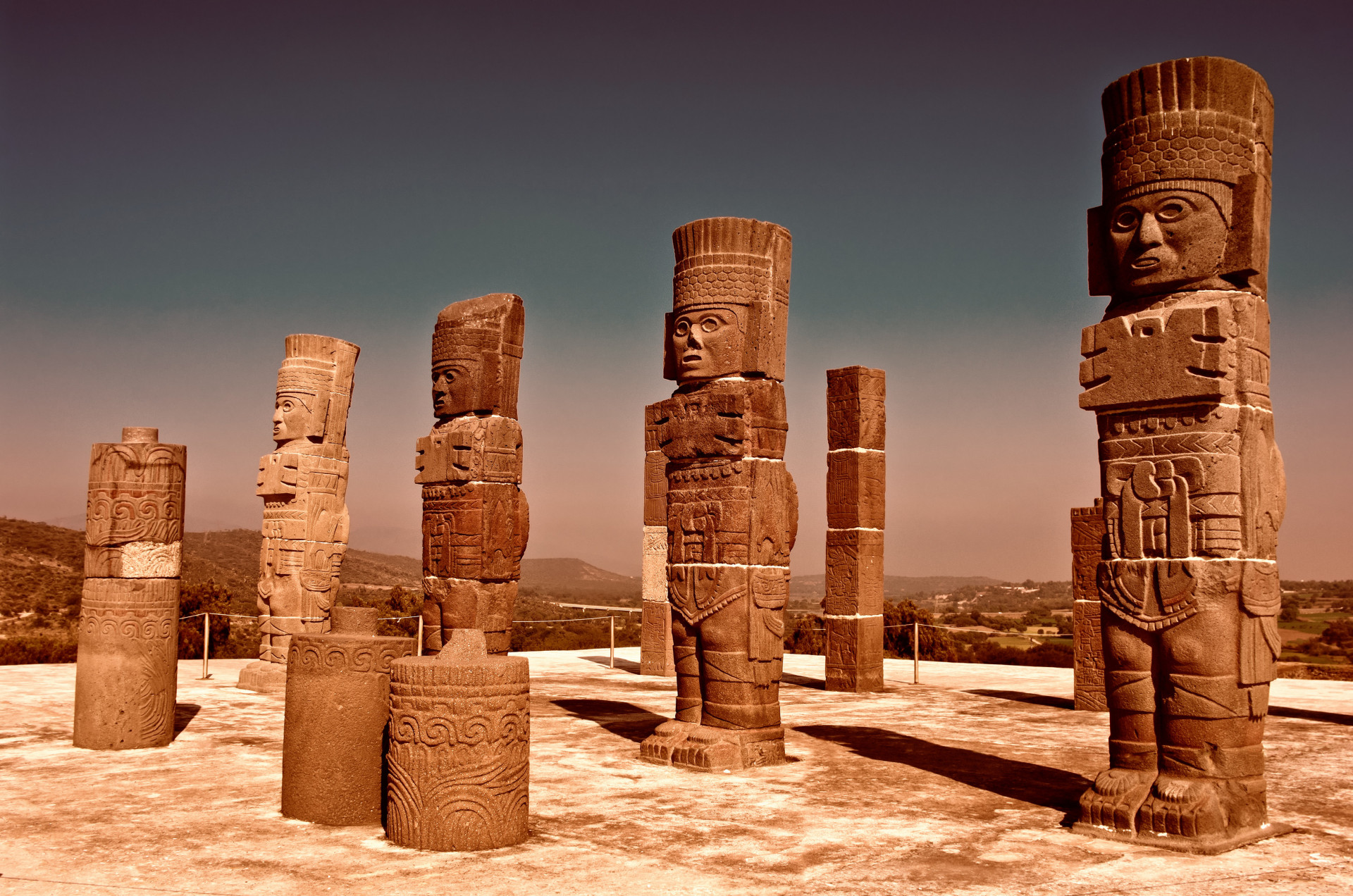 Toltecs: the mysteries and wisdom of an ancient civilization