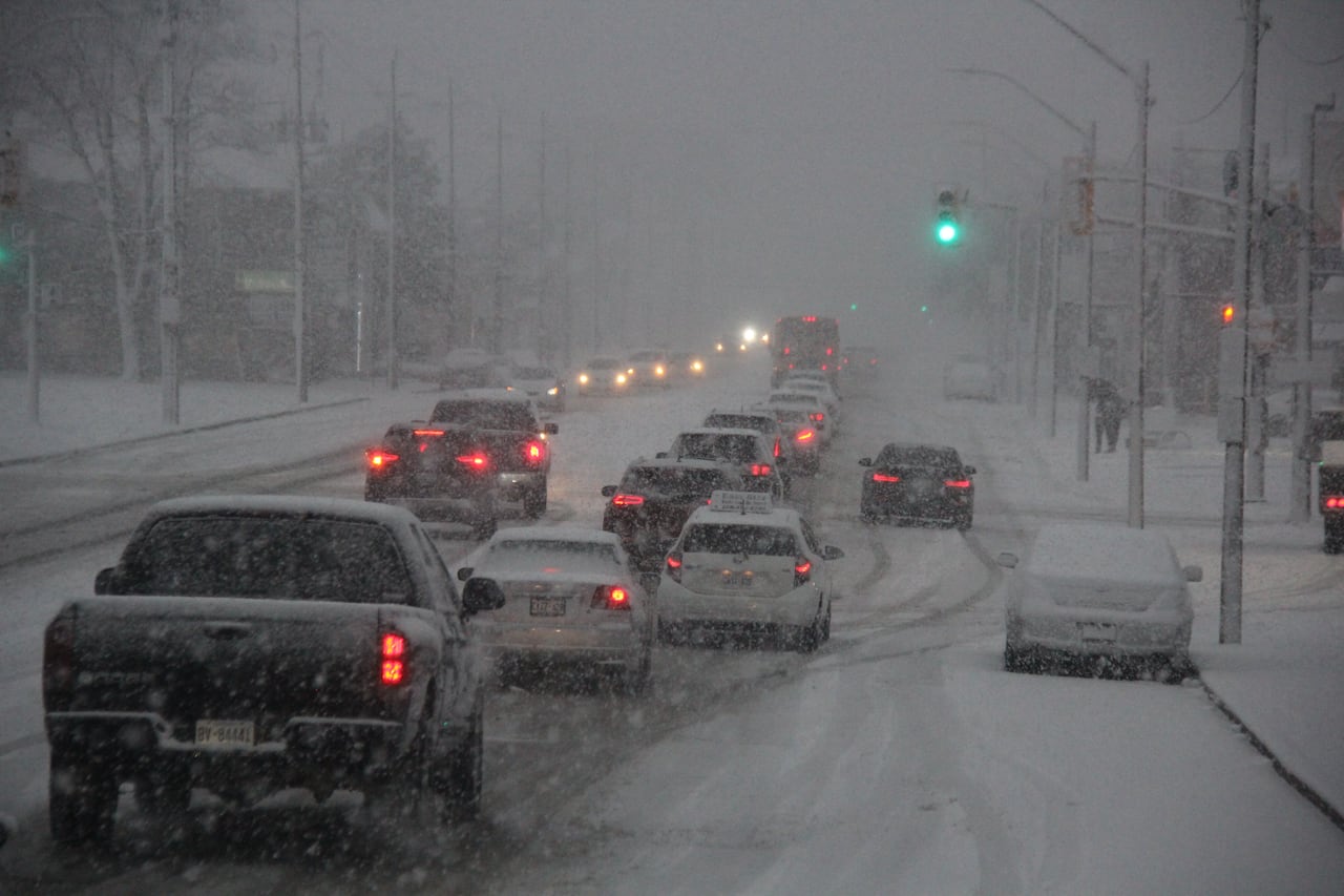 Snow, freezing rain on the way for Windsor-Essex, Environment Canada says
