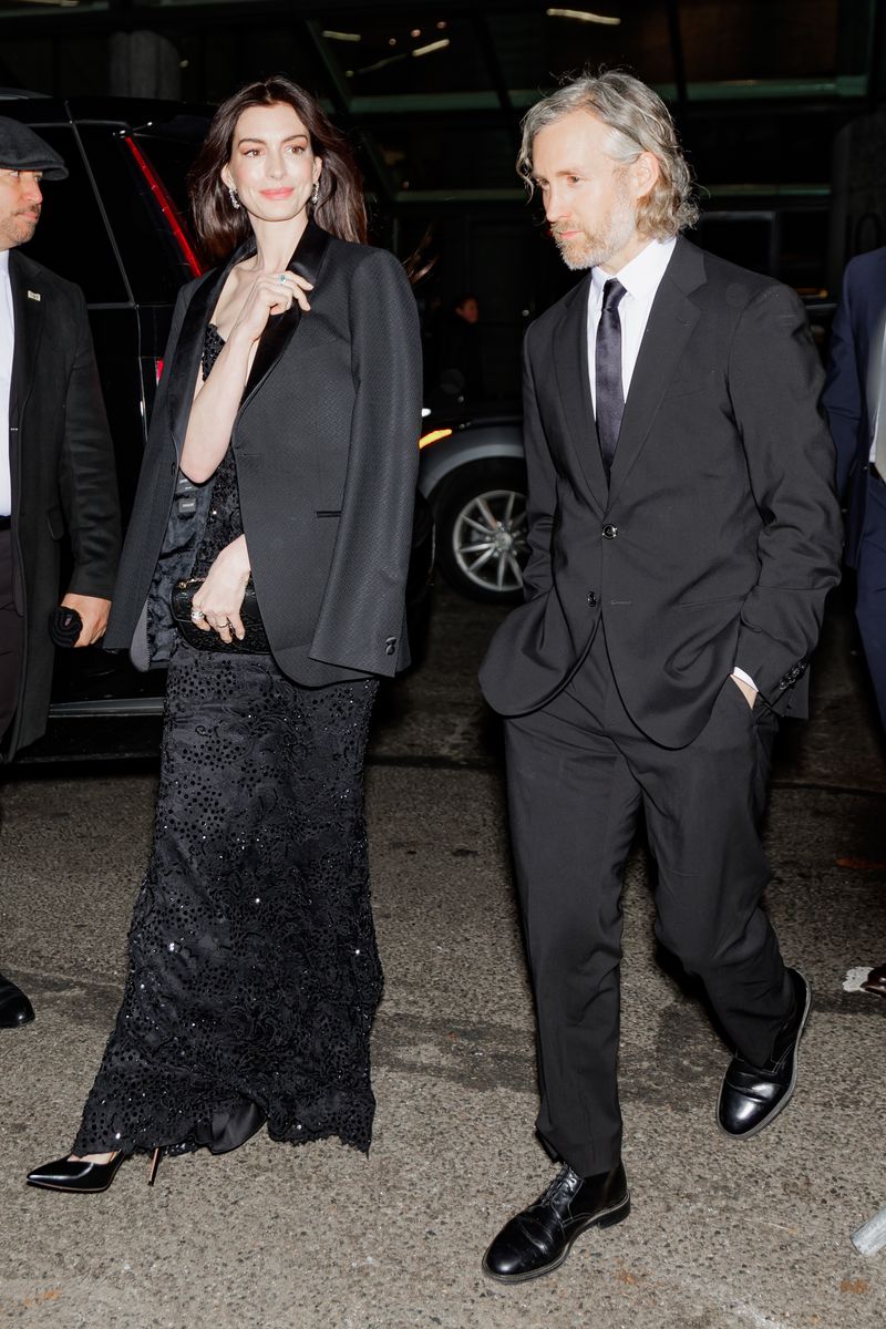 Anne Hathaway Shares 'Proud Wife Alert' for Adam Shulman