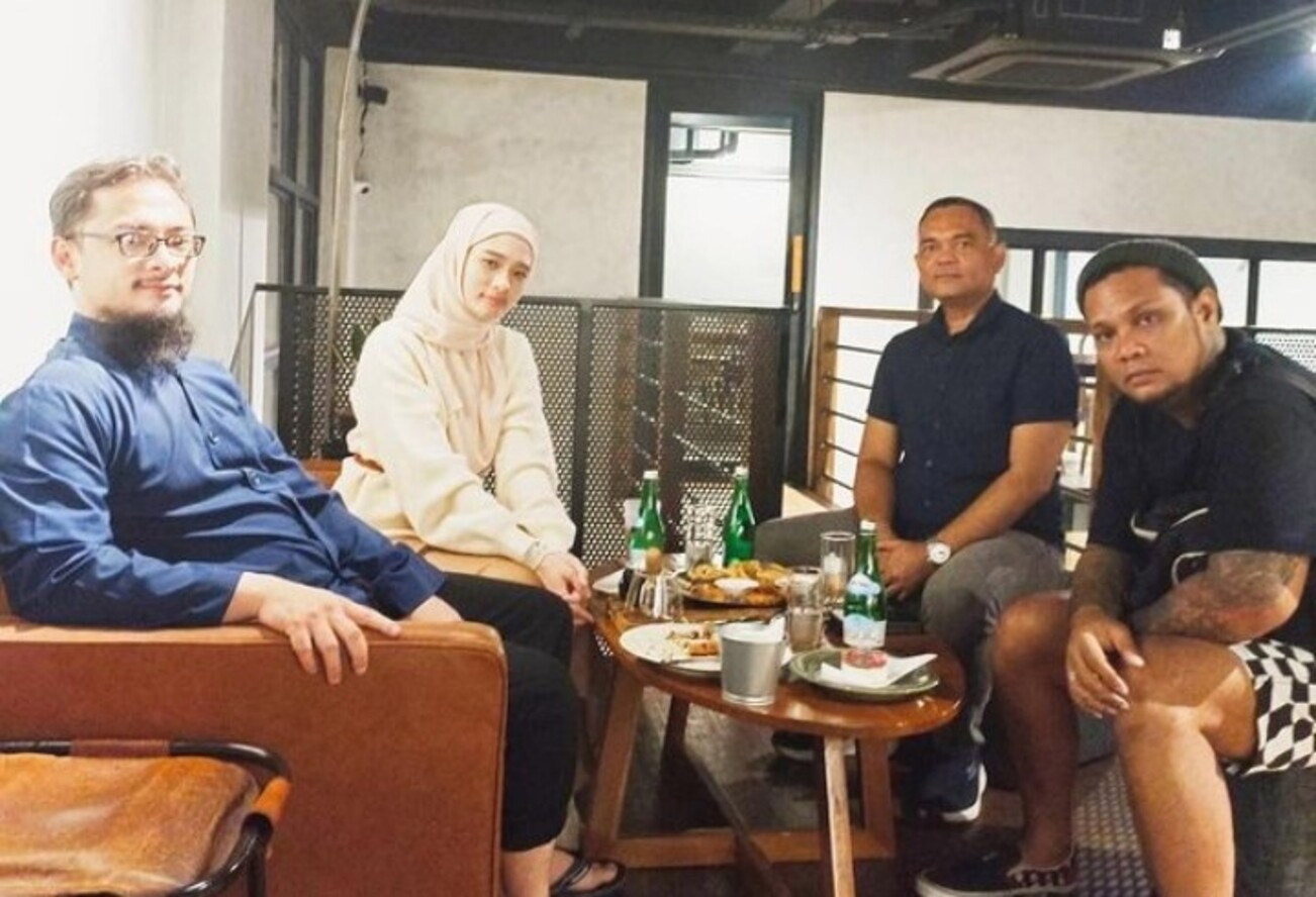 Respons Inara Rusli Soal Kemungkinan Rujuk dengan Virgoun Respons Inara Rusli Soal Kemungkinan Rujuk dengan Virgoun