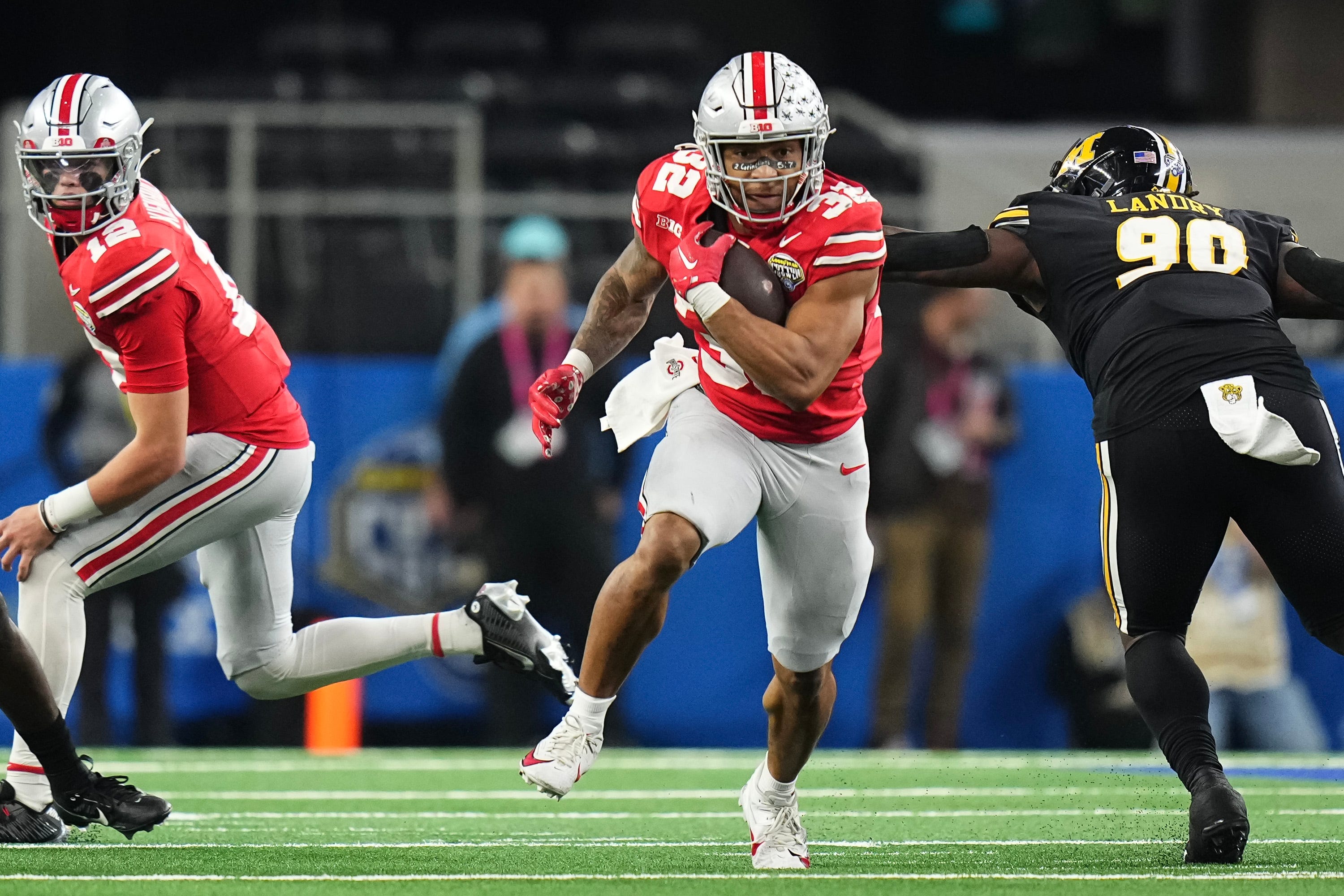 Check out Ohio State football’s uniforms for CFP game vs. Texas