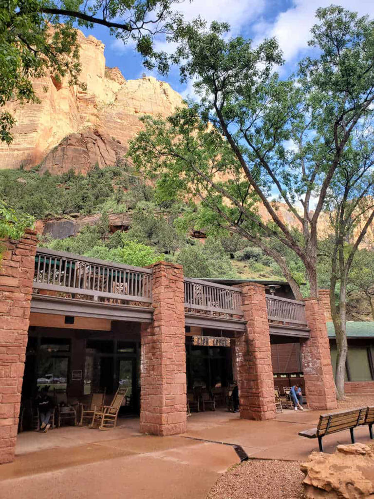 ZION NATIONAL PARK LODGE