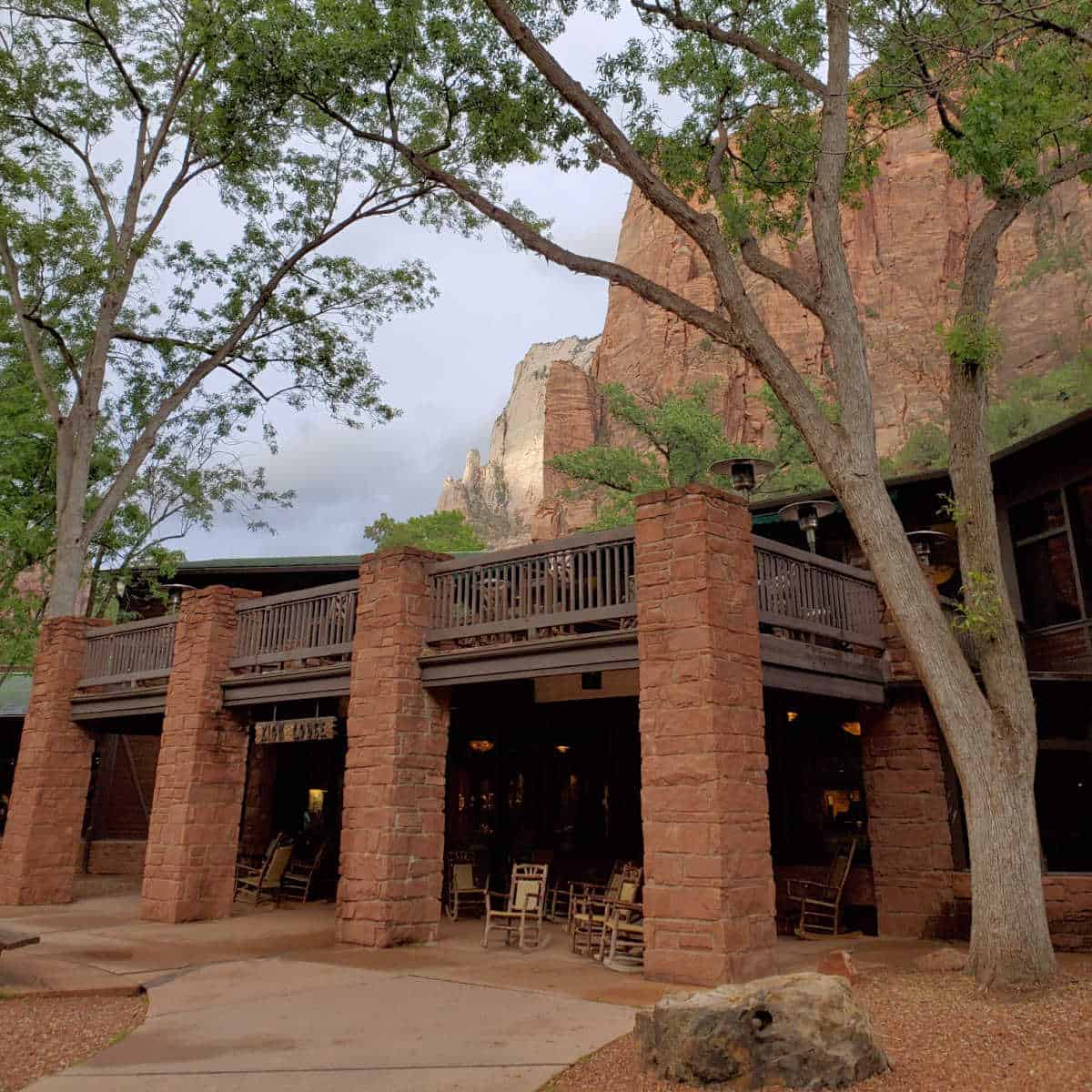 ZION NATIONAL PARK LODGE