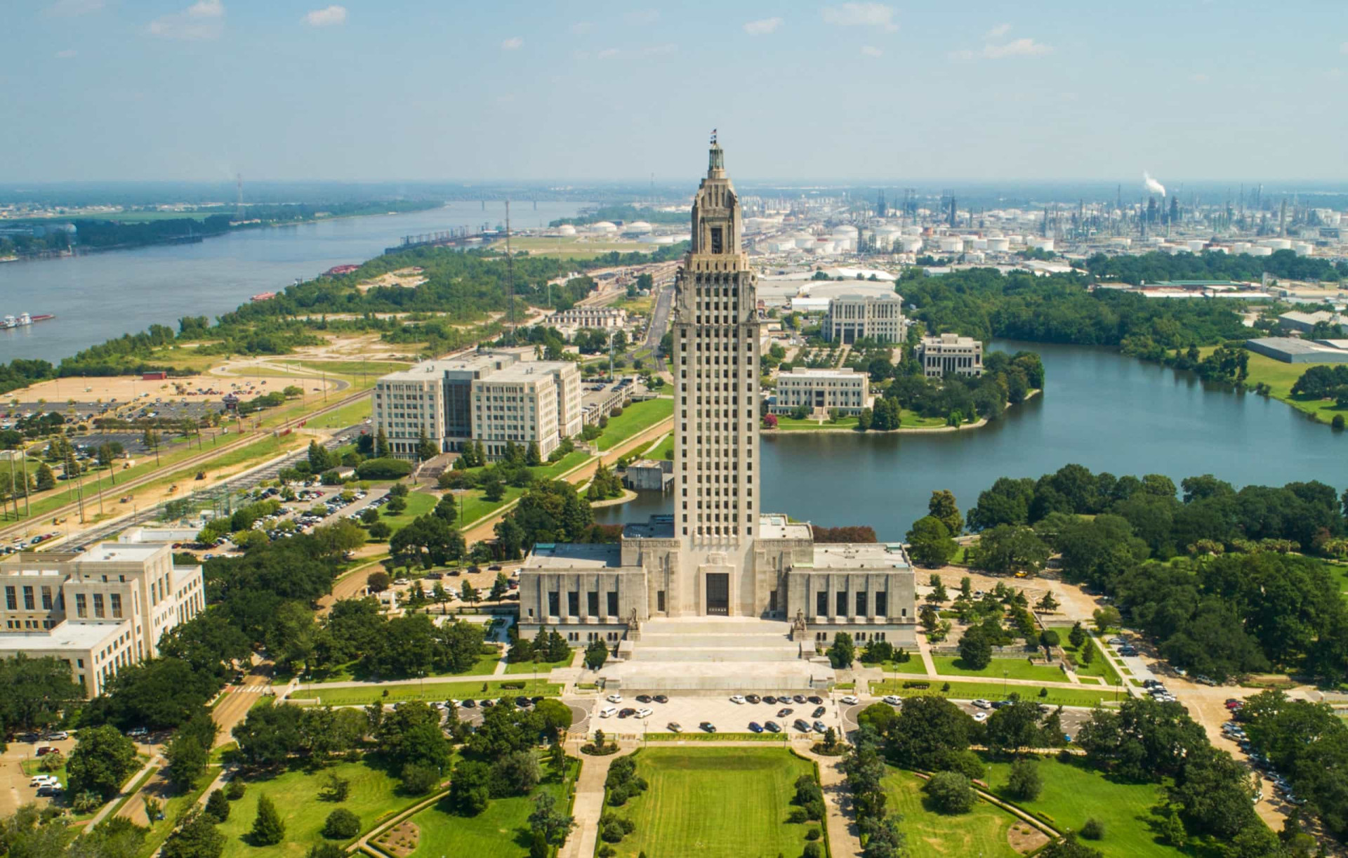 America's most illustrious state capitol buildings