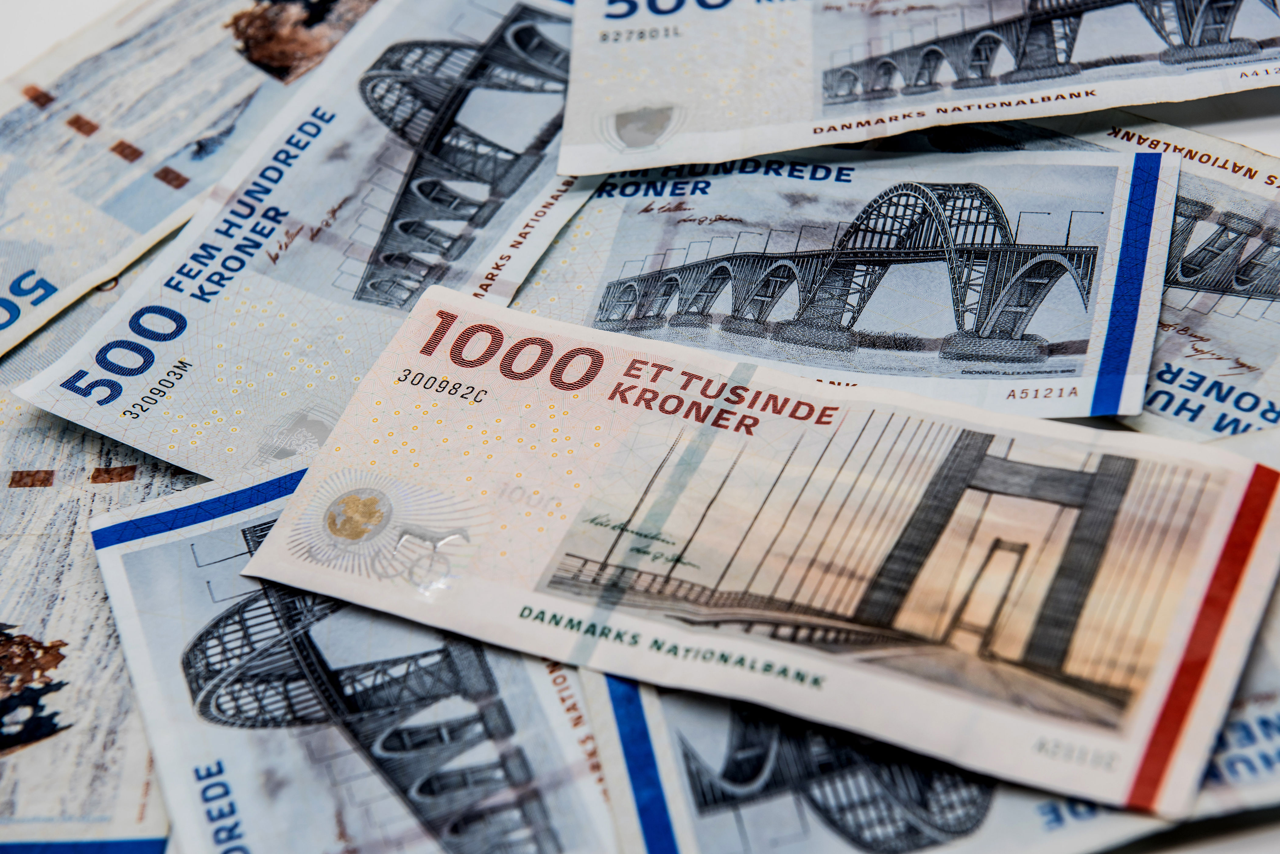 kurs-dkk-pln-05-lutego-2025-r