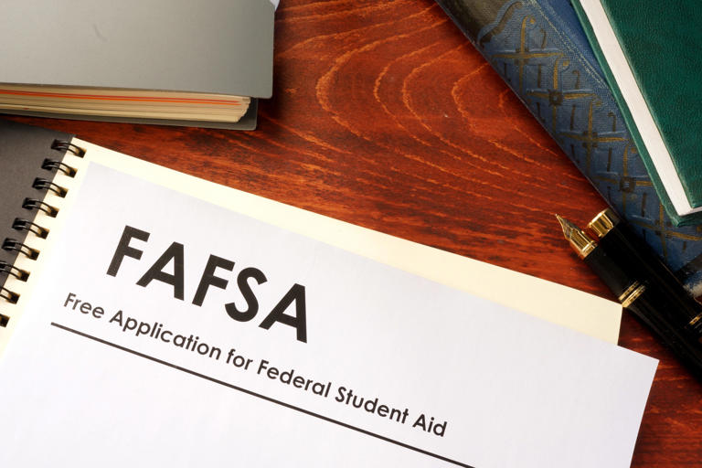 When does FAFSA open? How does FAFSA work