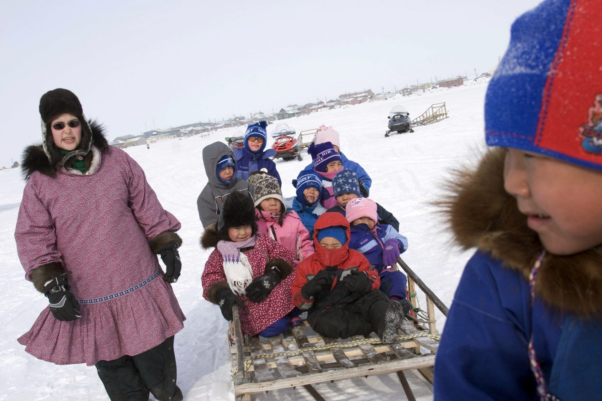 Così vivono gli Inuit, il popolo artico adattato agli inverni estremi