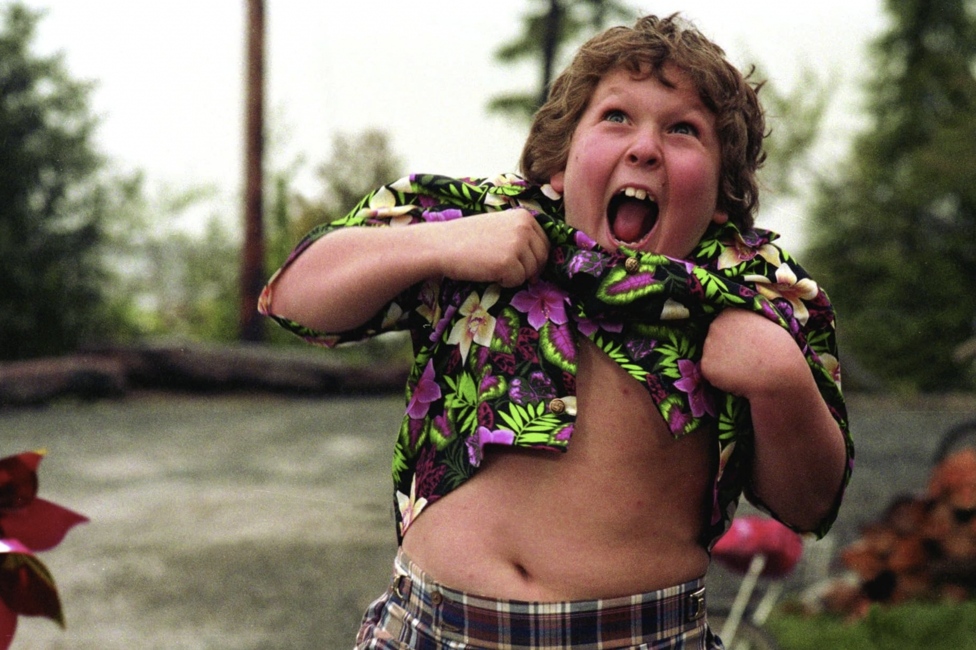 Le destin tragique de John Matuszak, le géant qui incarnait Sinok dans ...