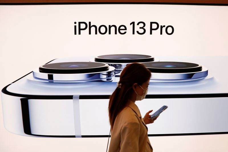 Why this analyst thinks Apple stock has 'a difficult set-up for January' Why this analyst thinks Apple stock has 'a difficult set-up for January'