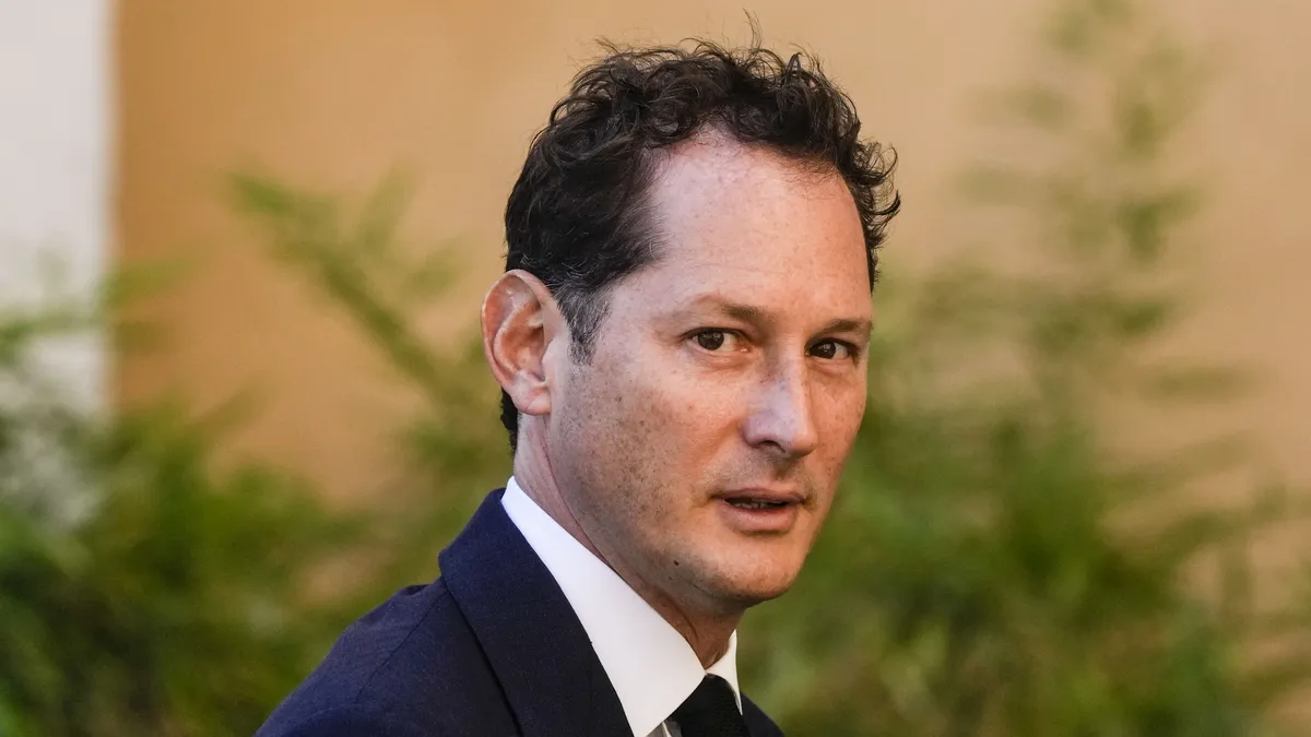 Agnelli, la cassaforte di famiglia vale quasi 10 miliardi: buyback Exor ...