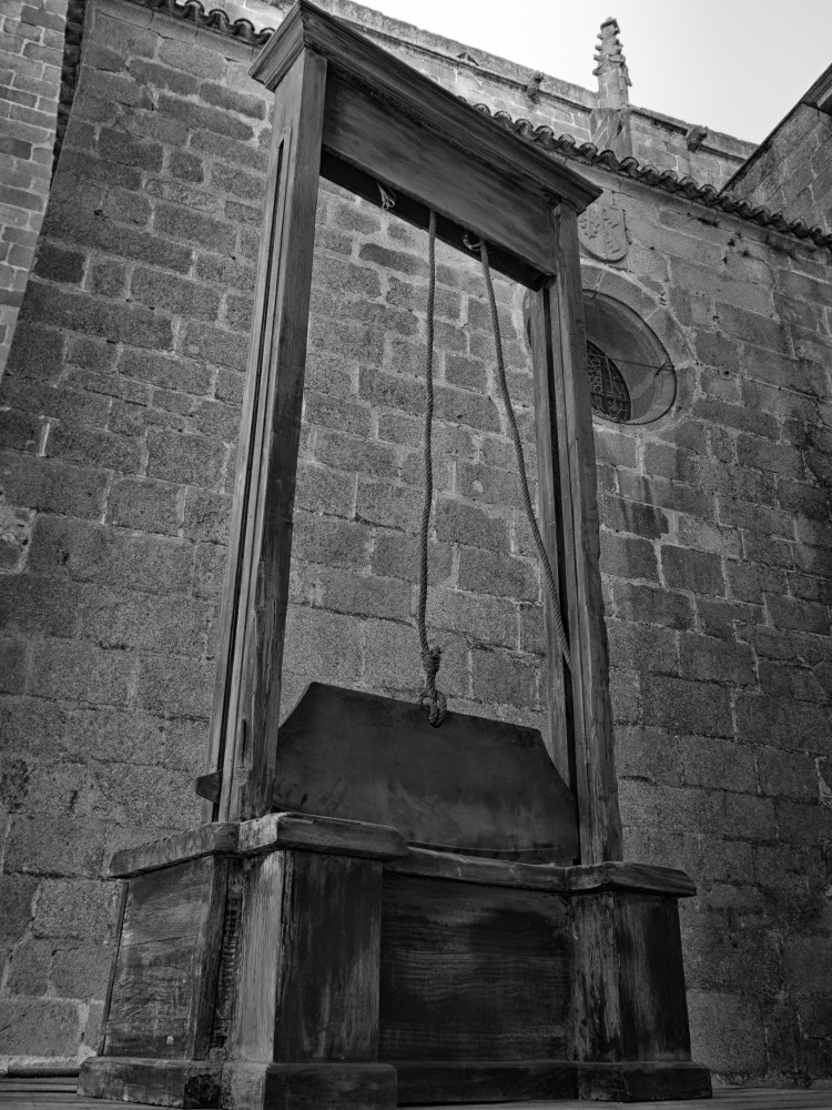 Historic coincidences: Important events that happened in the same year!