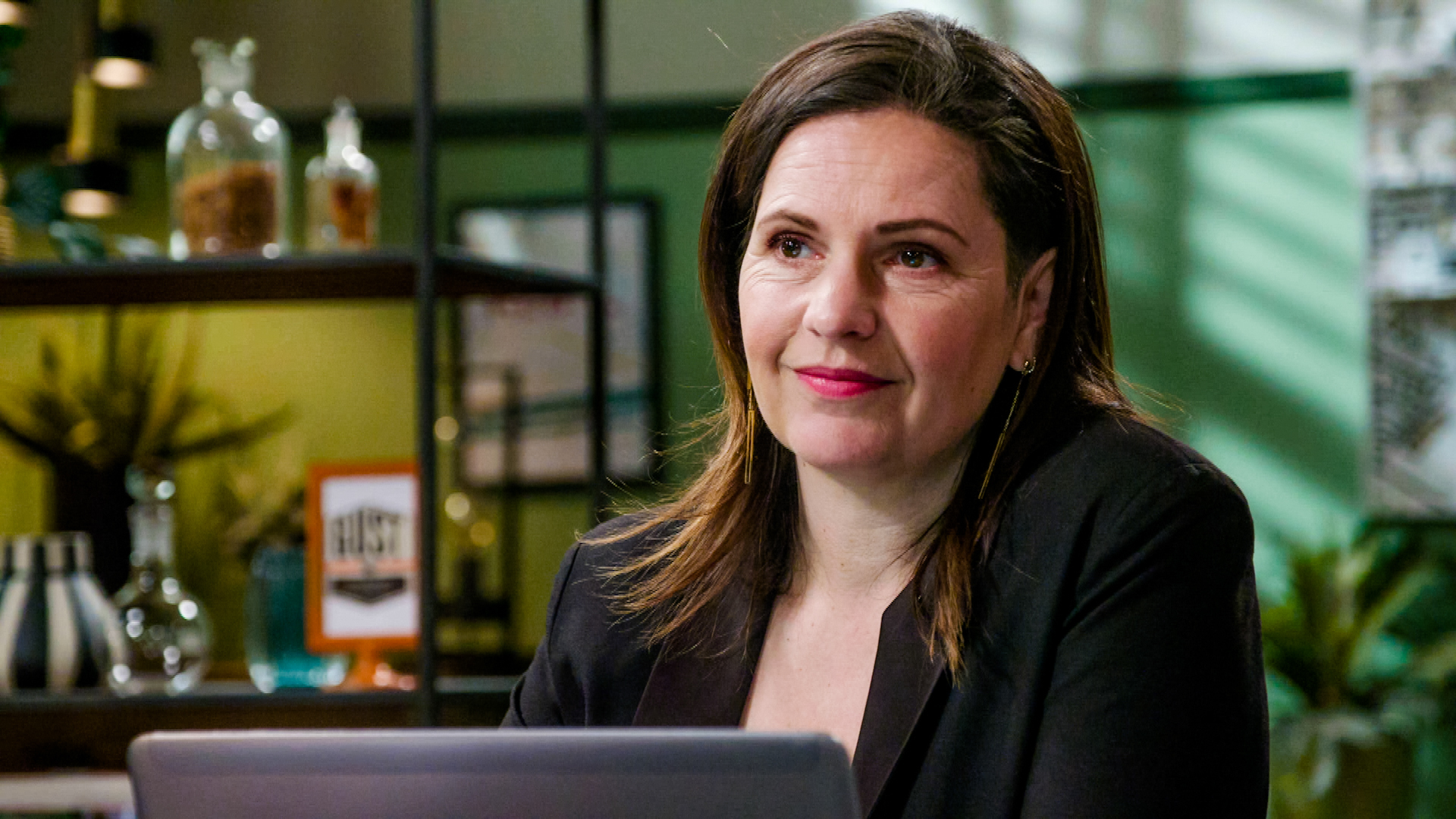 Familie-actrice Caroline Maes: “ik was toen echt niet gelukkig…”