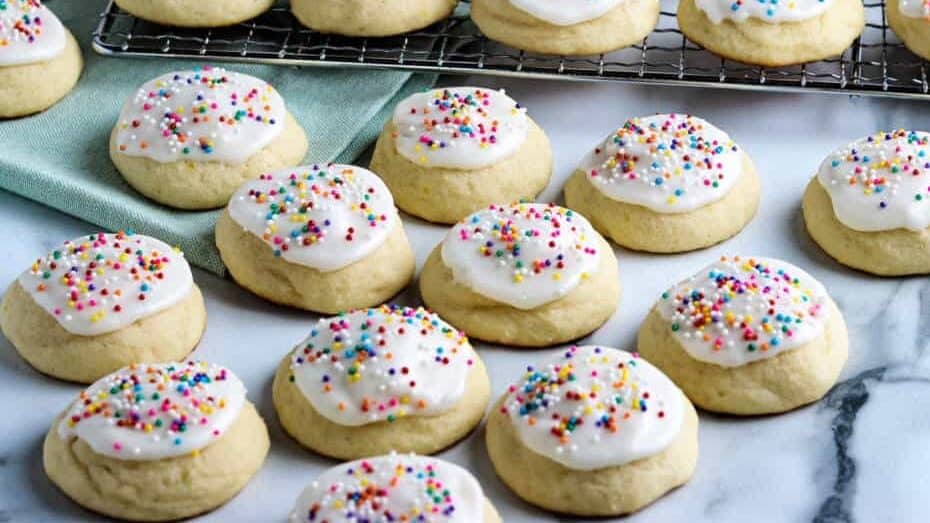 17 Childhood Cookie Dreams You Can Finally Make Come True