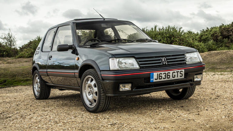 These are the 12 best hot hatches of all time
