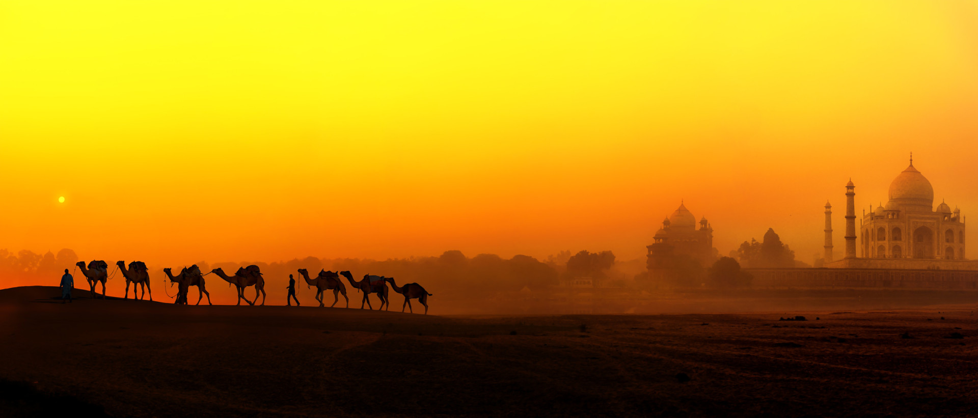 Who are the 33 Hindu deities of the Vedas?