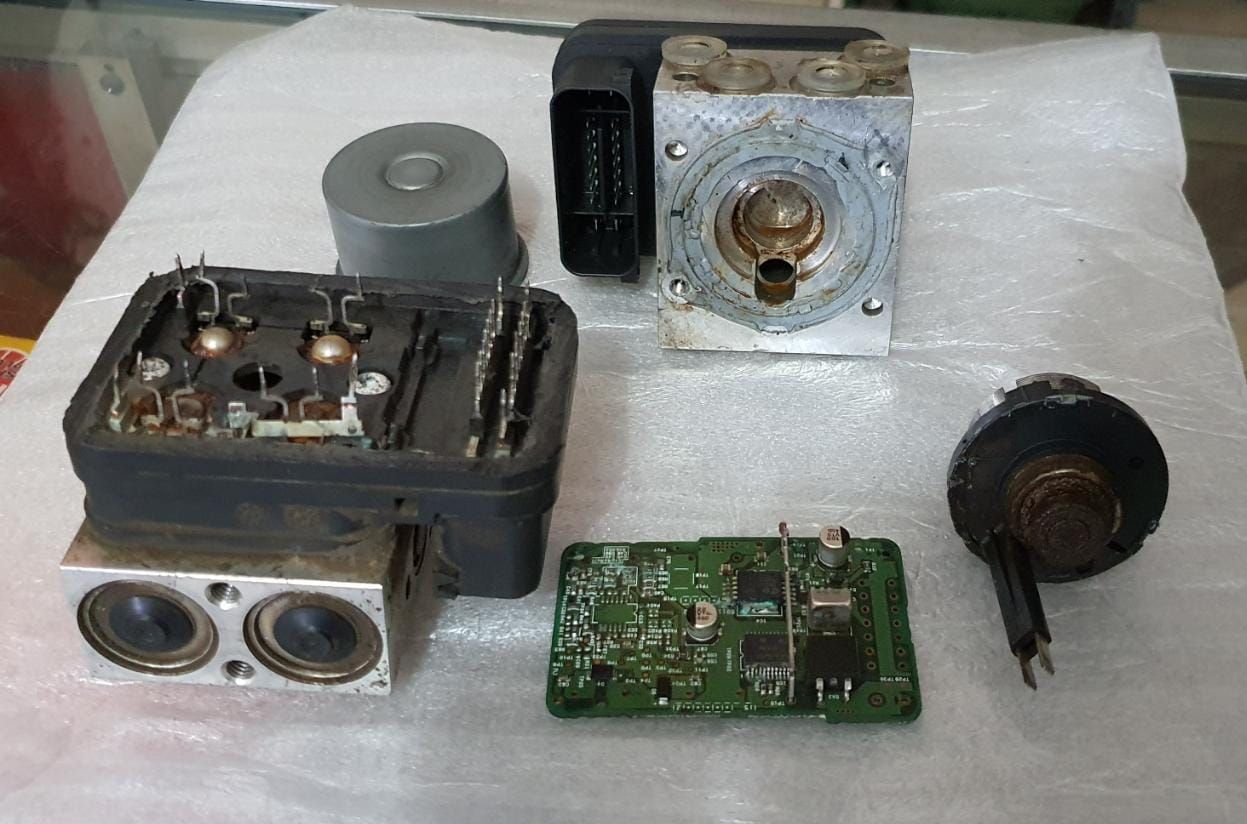 Sepele, ini penyebab modul ABS motor jebol yang jarang diketahui