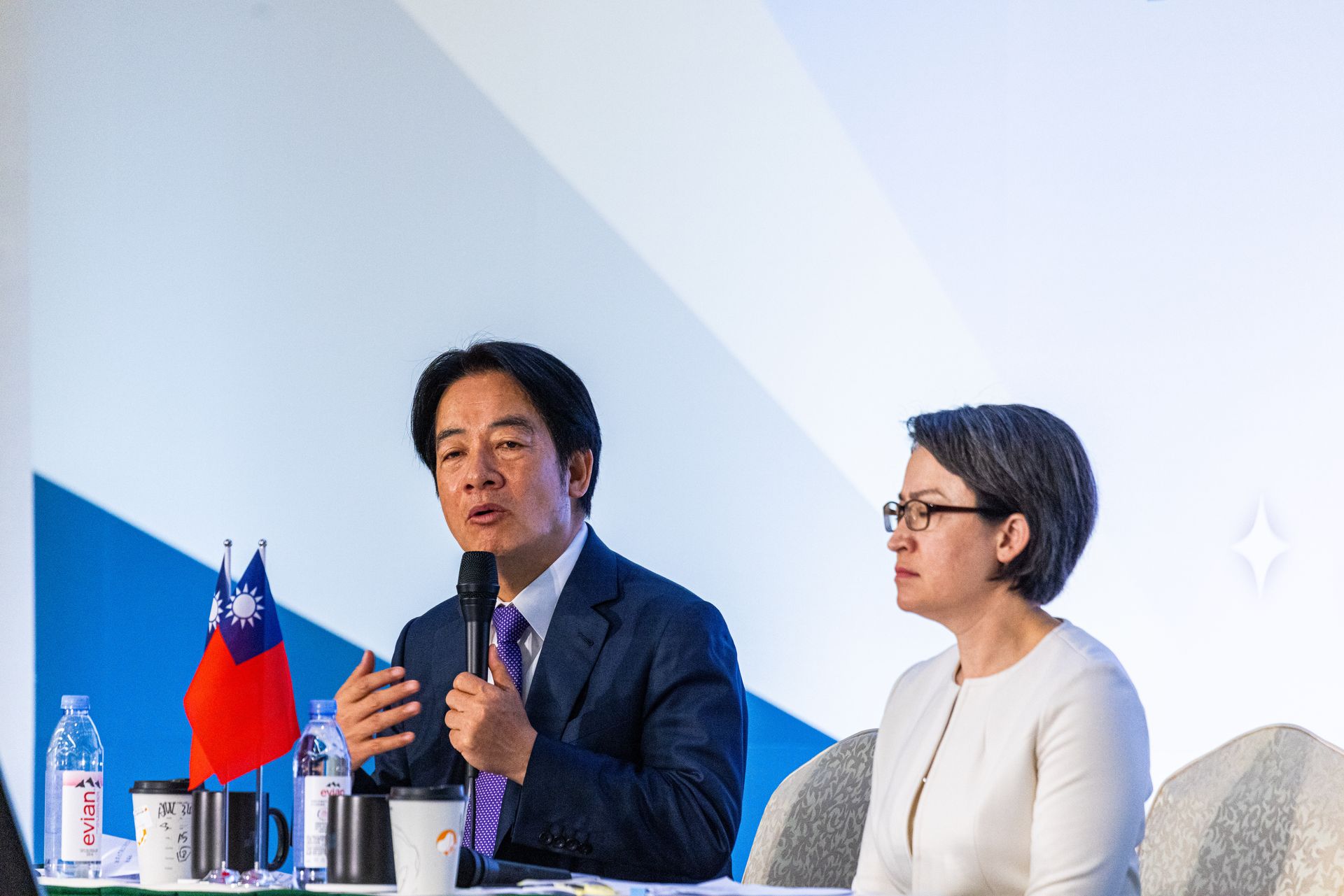 Trump White House allegedly snubs Taiwan over China's interests