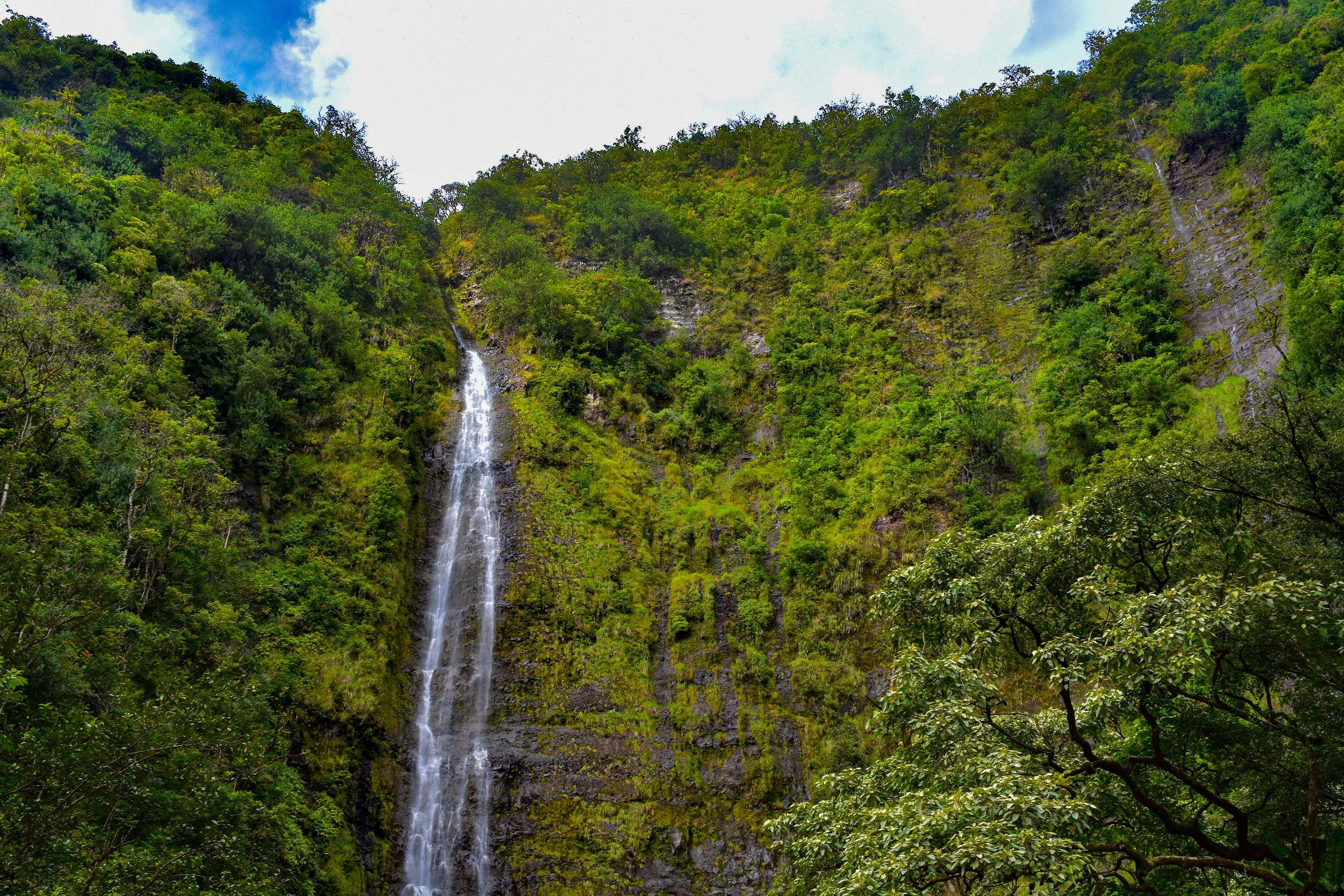 22 most epic waterfalls in the United States
