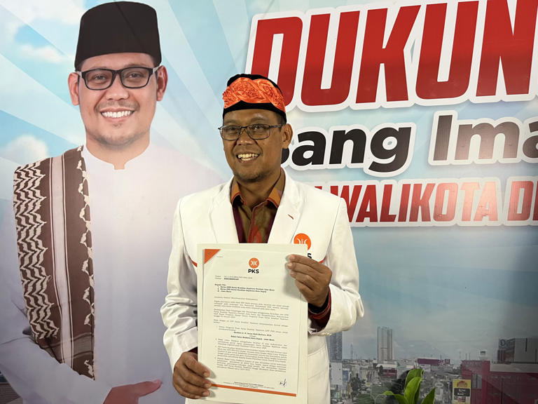 Elektabilitas Imam Budi Hartono Masih Unggul Versi Hasil Survei LS Vinus Elektabilitas Imam Budi Hartono Masih Unggul Versi Hasil Survei LS Vinus