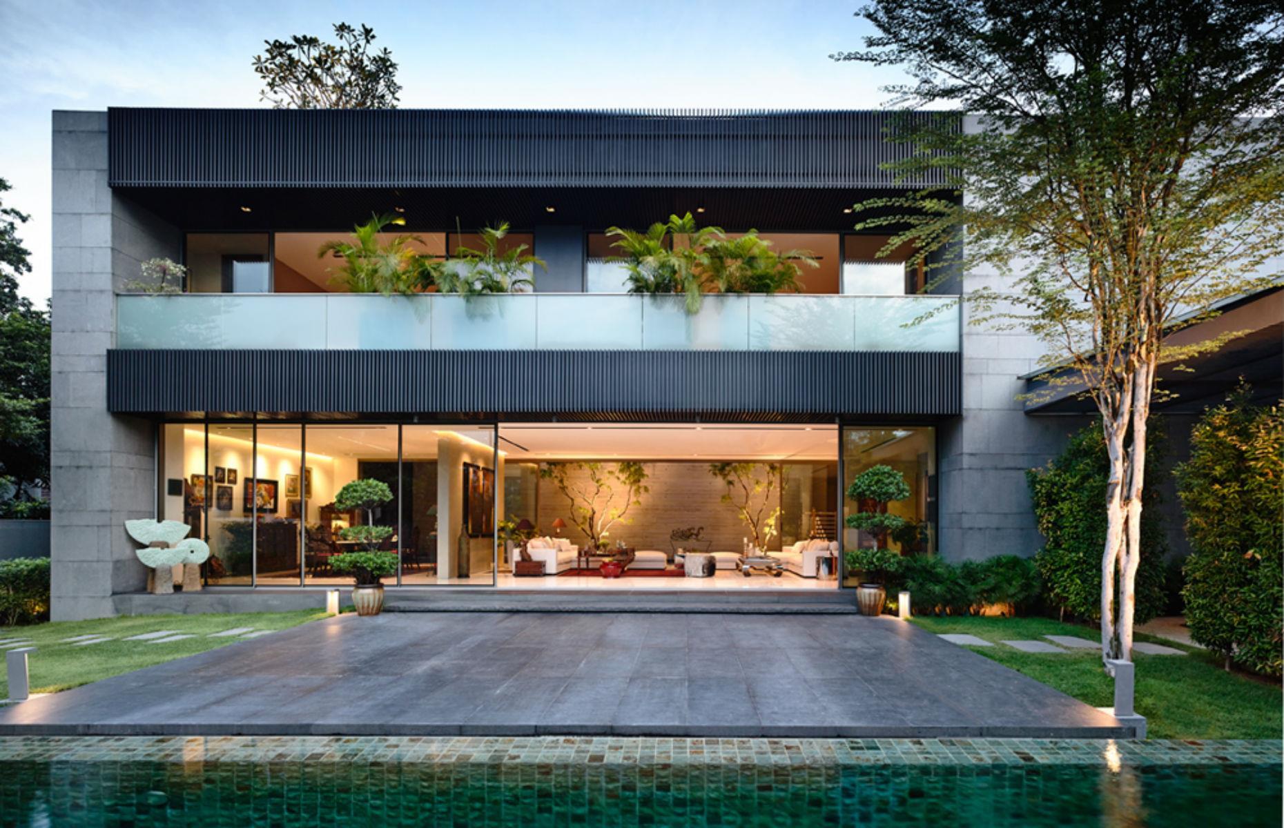 9 incredible houses that take indoor-outdoor living to the next level