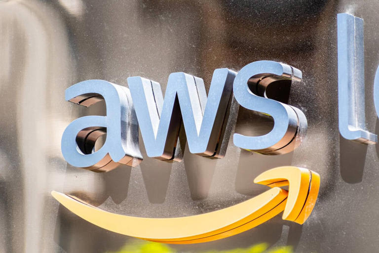 AWS outage exposes Achilles heel: central control plane