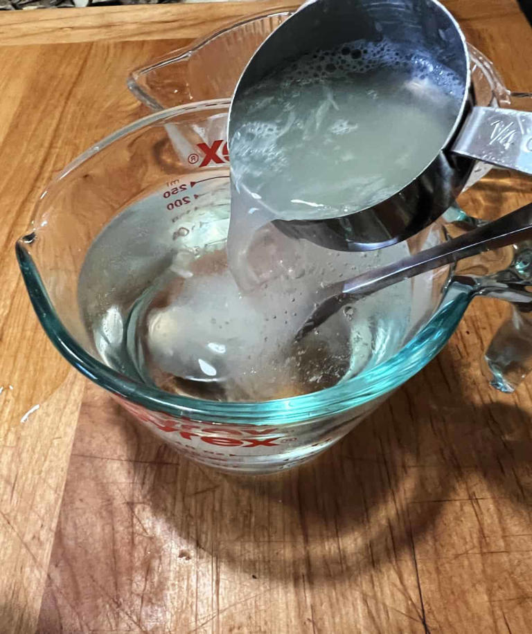 How to Make Sweet and Sour Mix