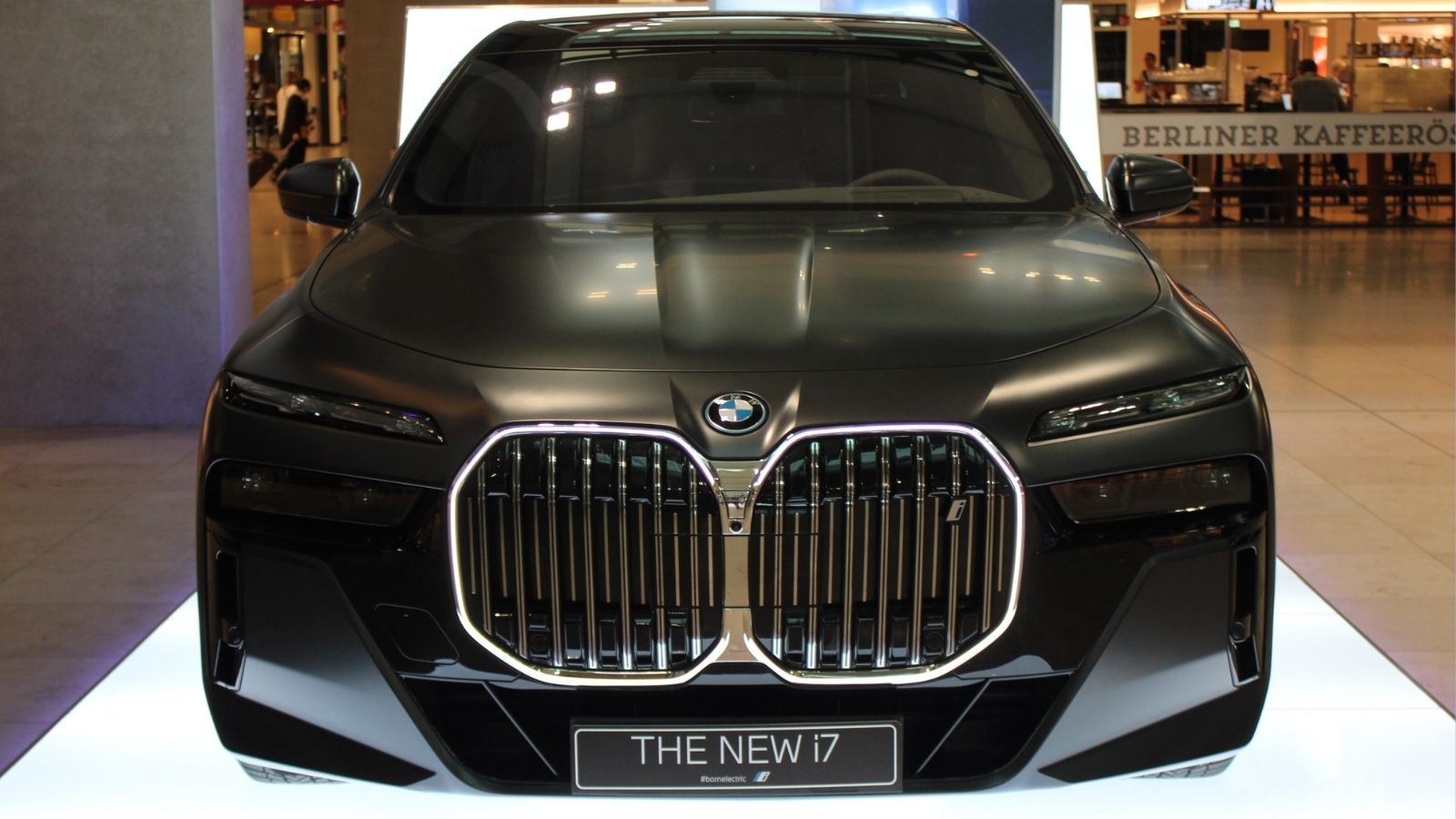 20 Luxury Sedans That Offer A Lifetime of Premium Rides — Long-Term Luxury