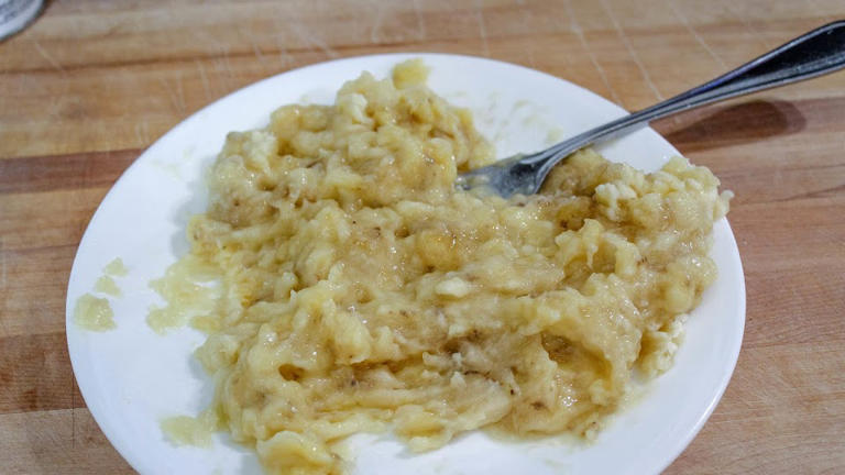 If You Love Banana Bread, Then An Easy Recipe Is A Necessity - First ...