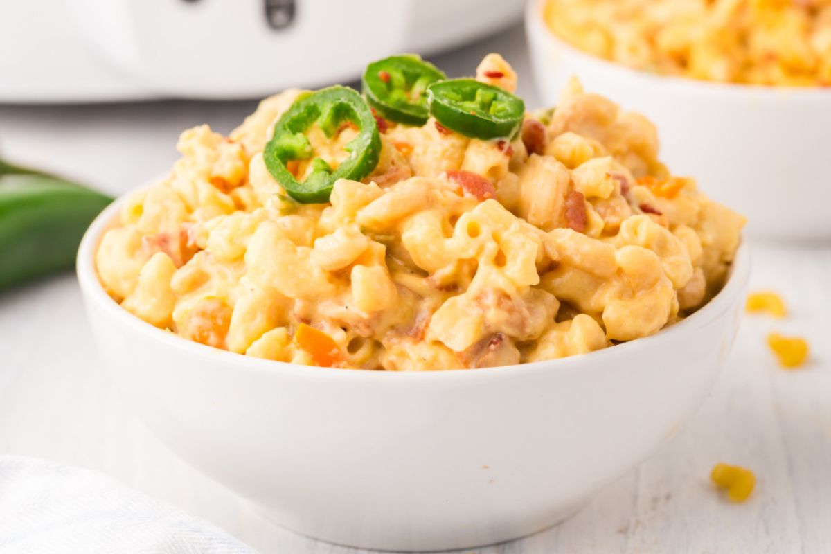 45 Cheesy Comfort Foods That are Both Ooey AND Gooey