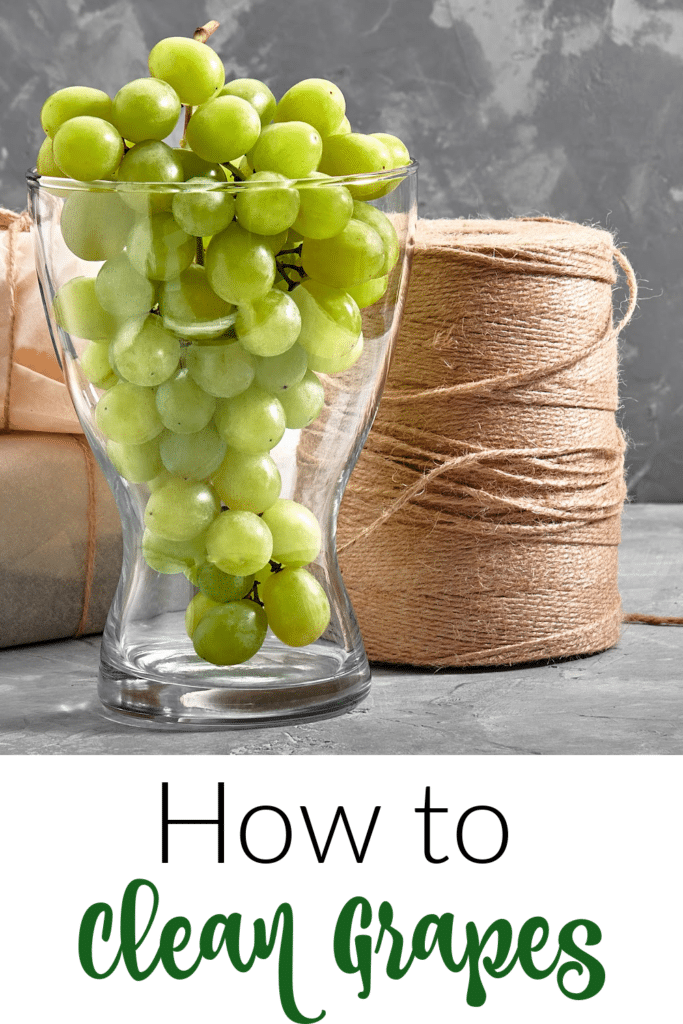 How to Wash Grapes and Keep Them Fresh Before Eating