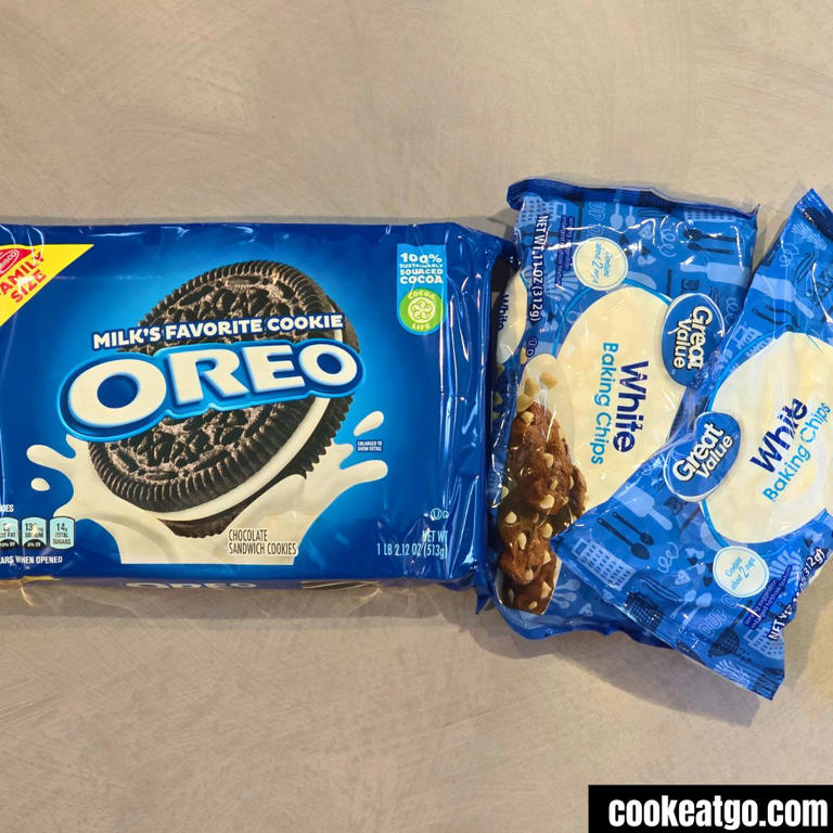 Easy 2 ingredient Oreo bark