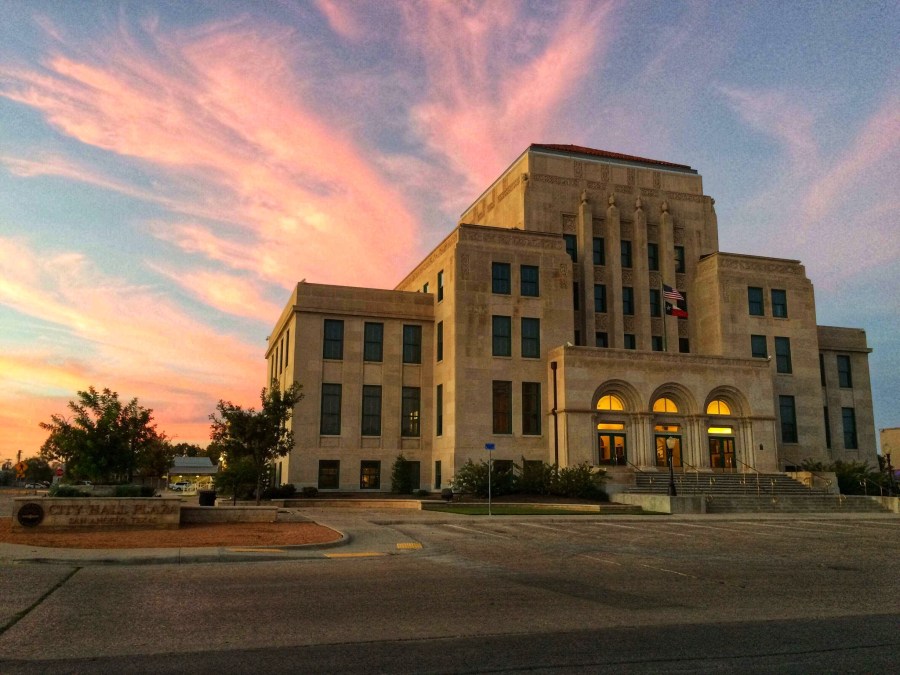 Candidate packets for mayoral, council election available