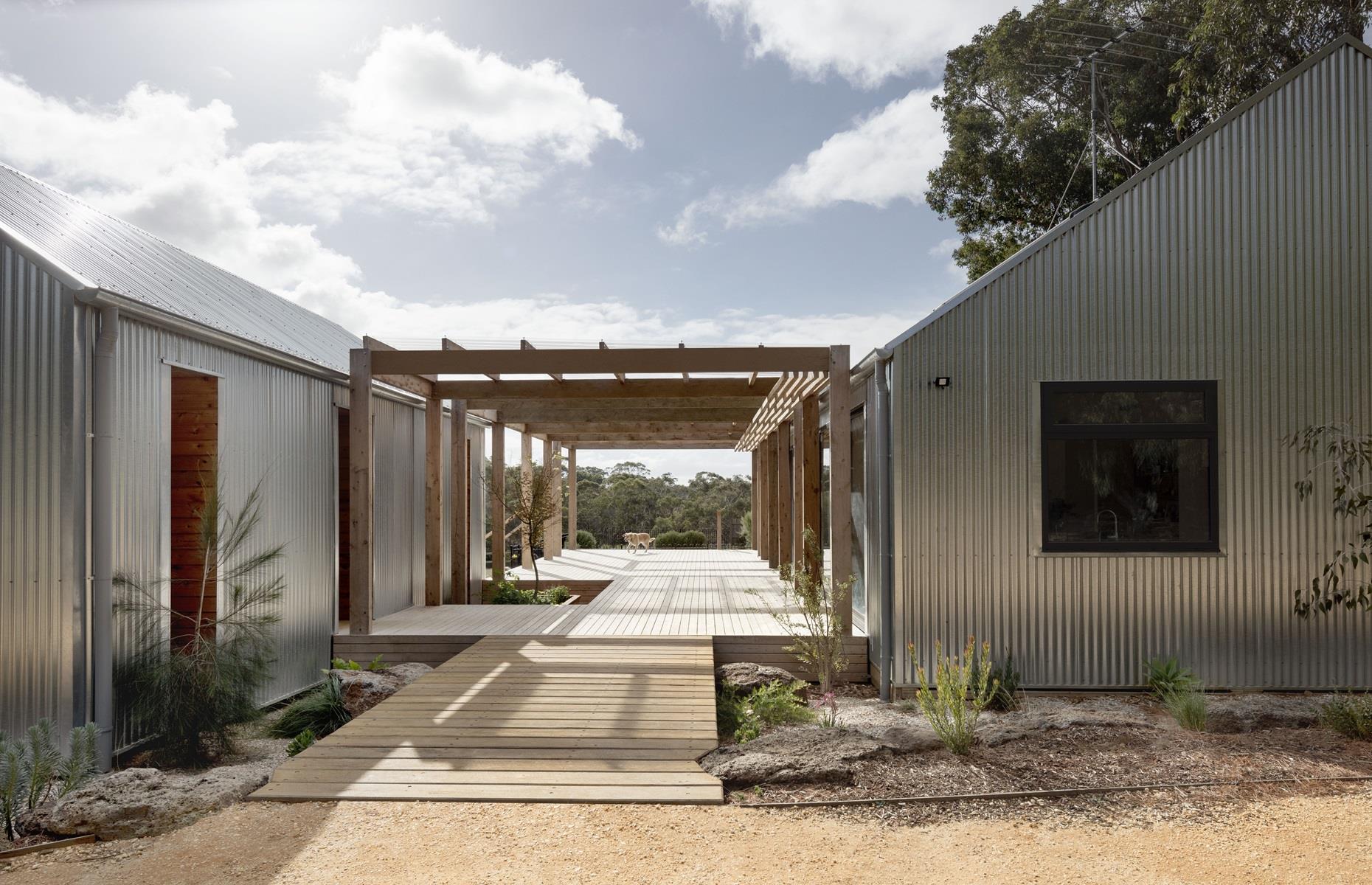 Inside 8 magnificent metal homes