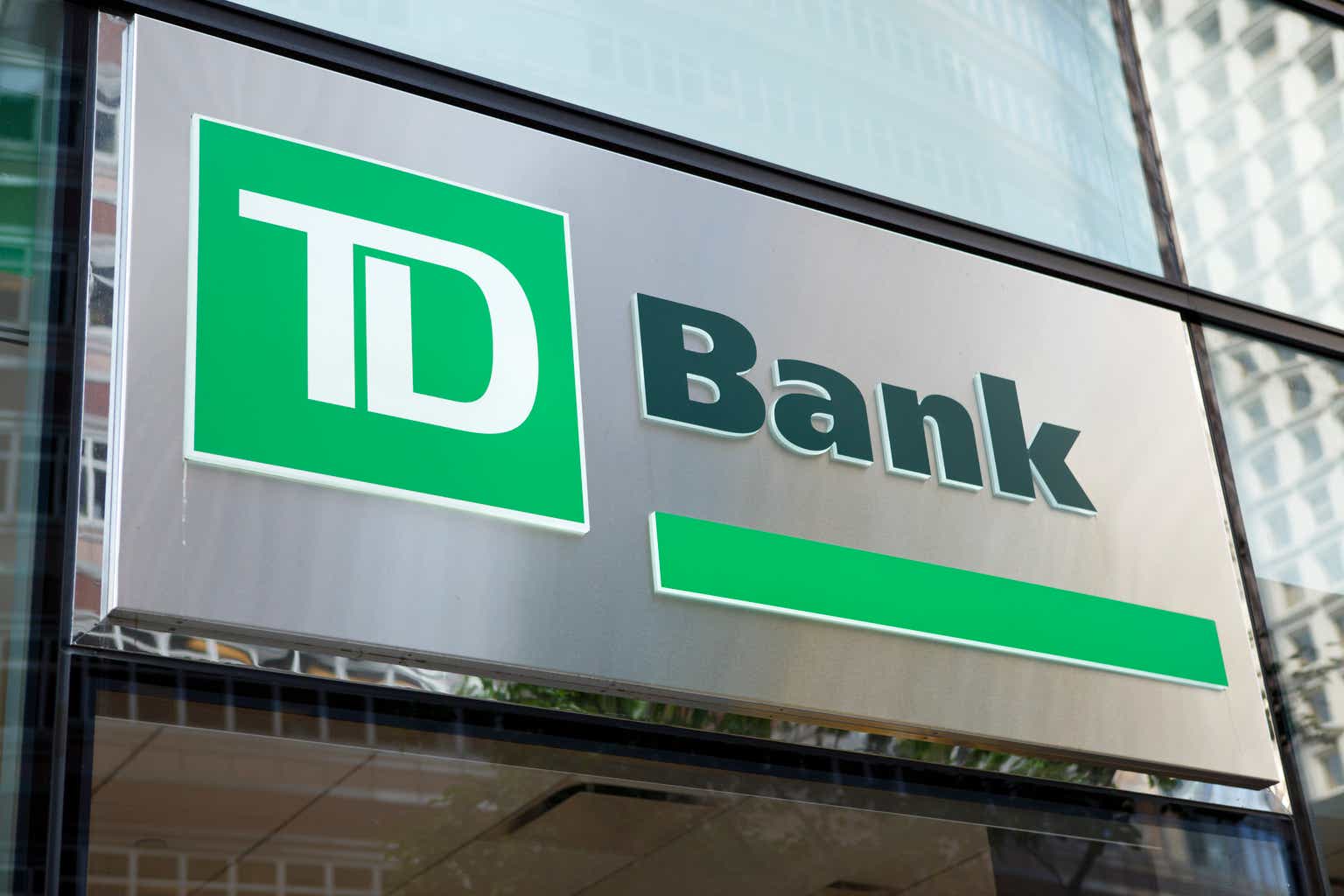 TD Bank Q3 earnings beat, helped by strength in Canadian, U.S. banking ...