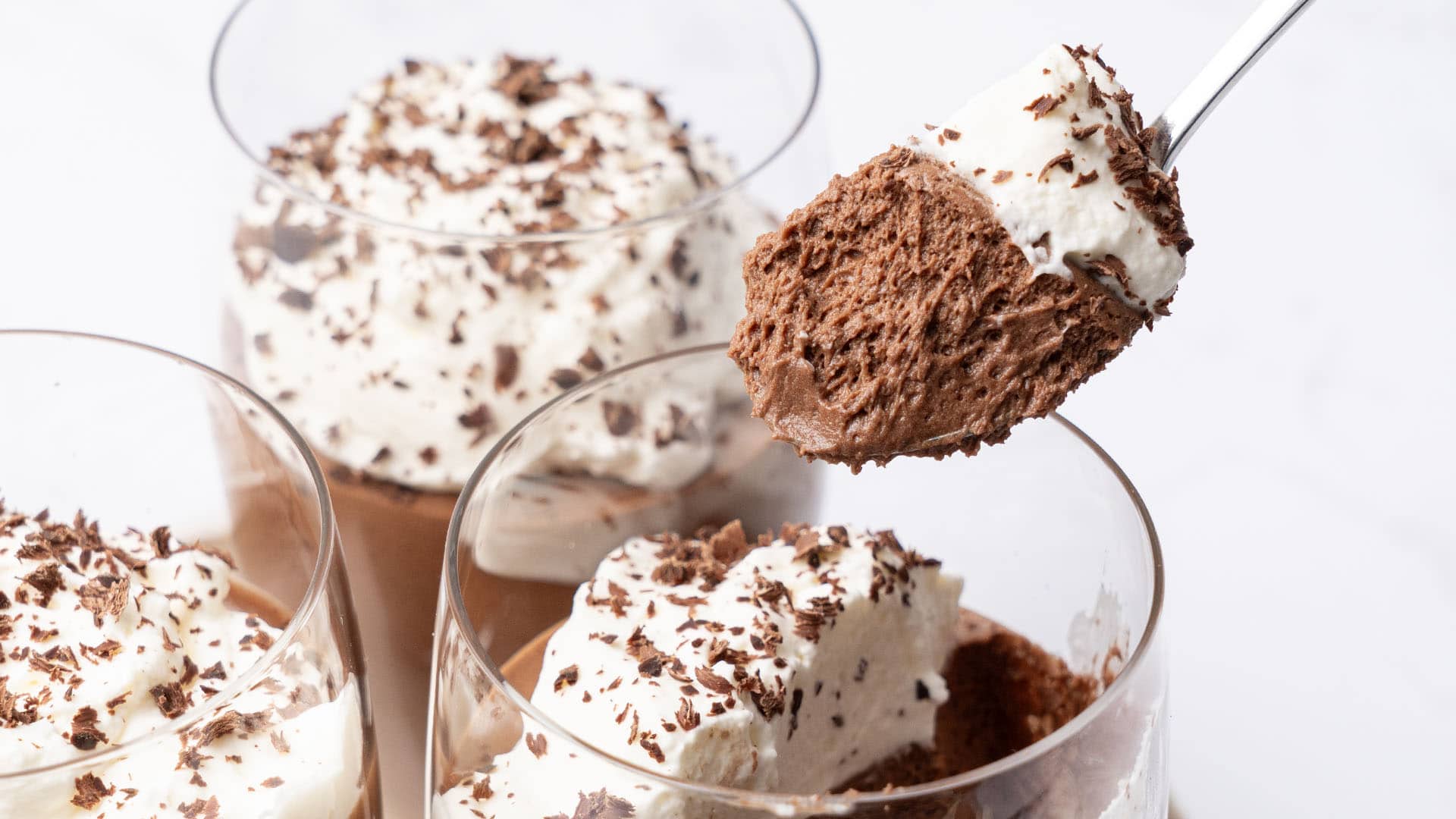 21 Insanely Easy Desserts Made with 5 Ingredients or Less