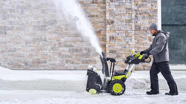Best Battery-Powered Snow Blowers of 2025
