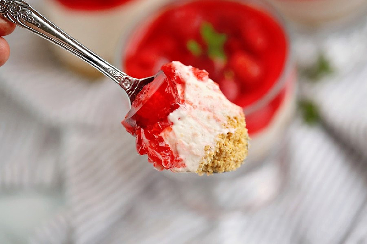 Make your mouth happy with 49 of grandma's favorite Jello recipes