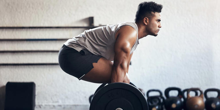 How to Deadlift with Perfect Technique to Set New PBs, Gain Strength ...