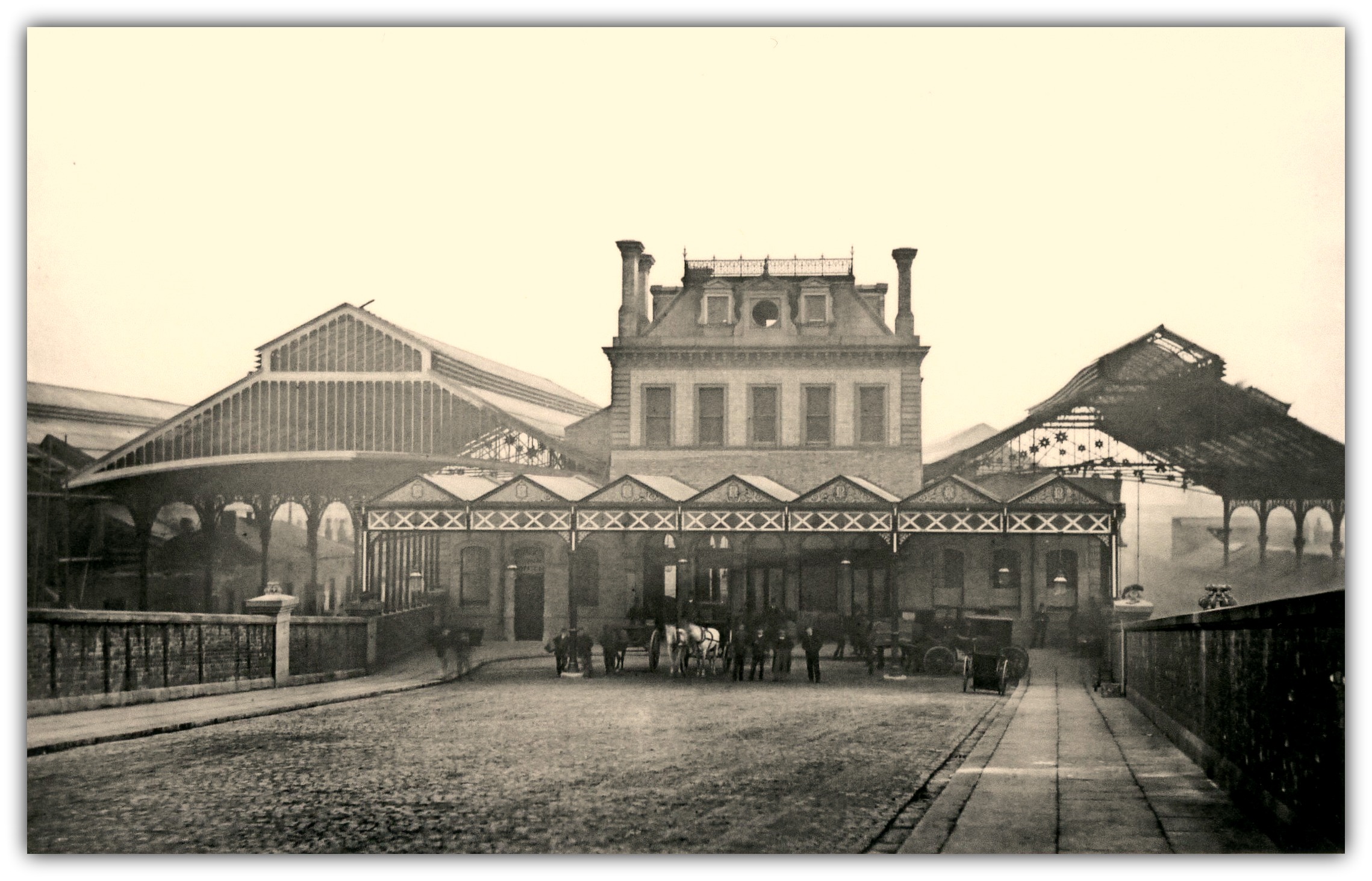 75 fascinating scenes of Preston Railway Station through its bygone days