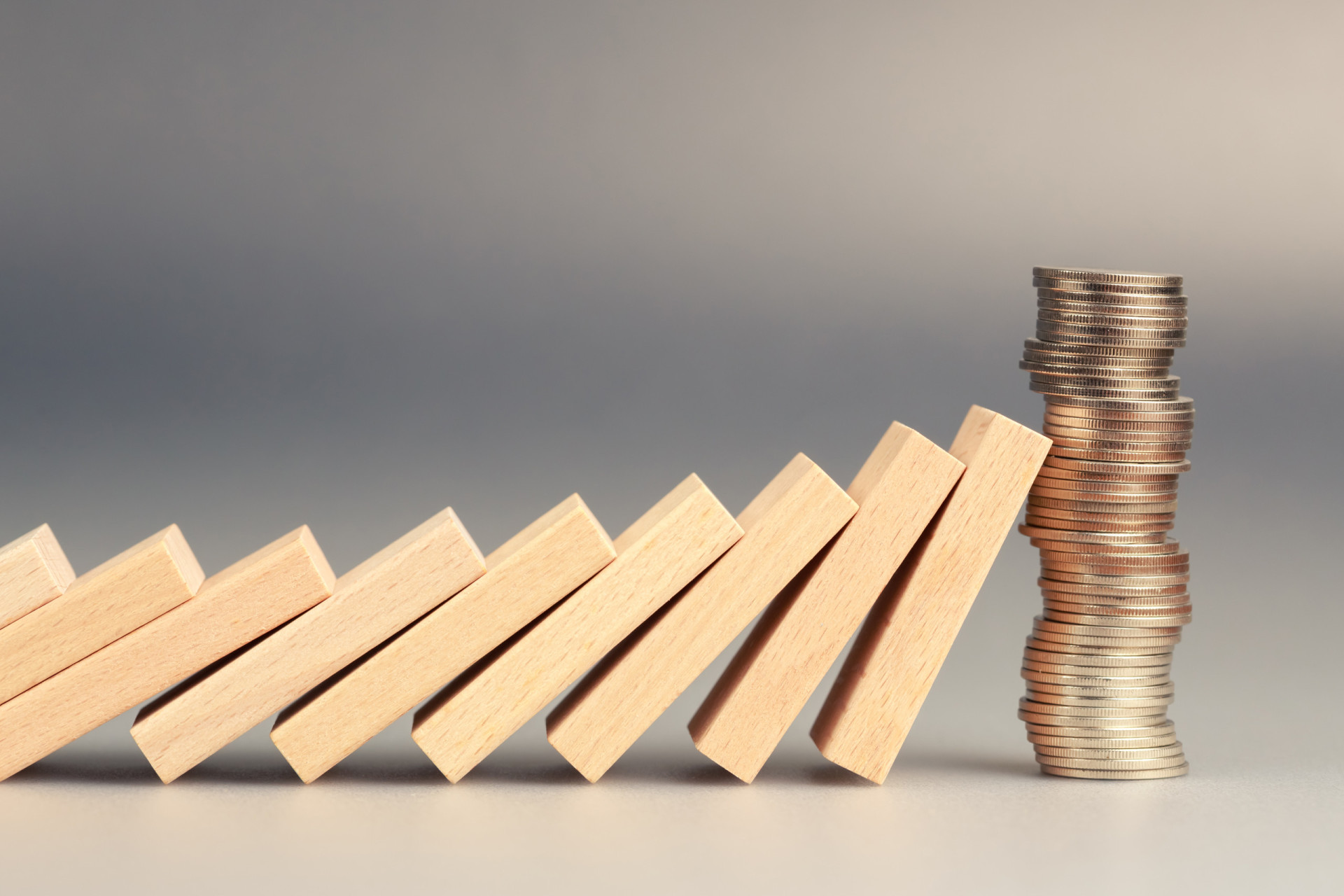 Improve your finances by avoiding these money mistakes