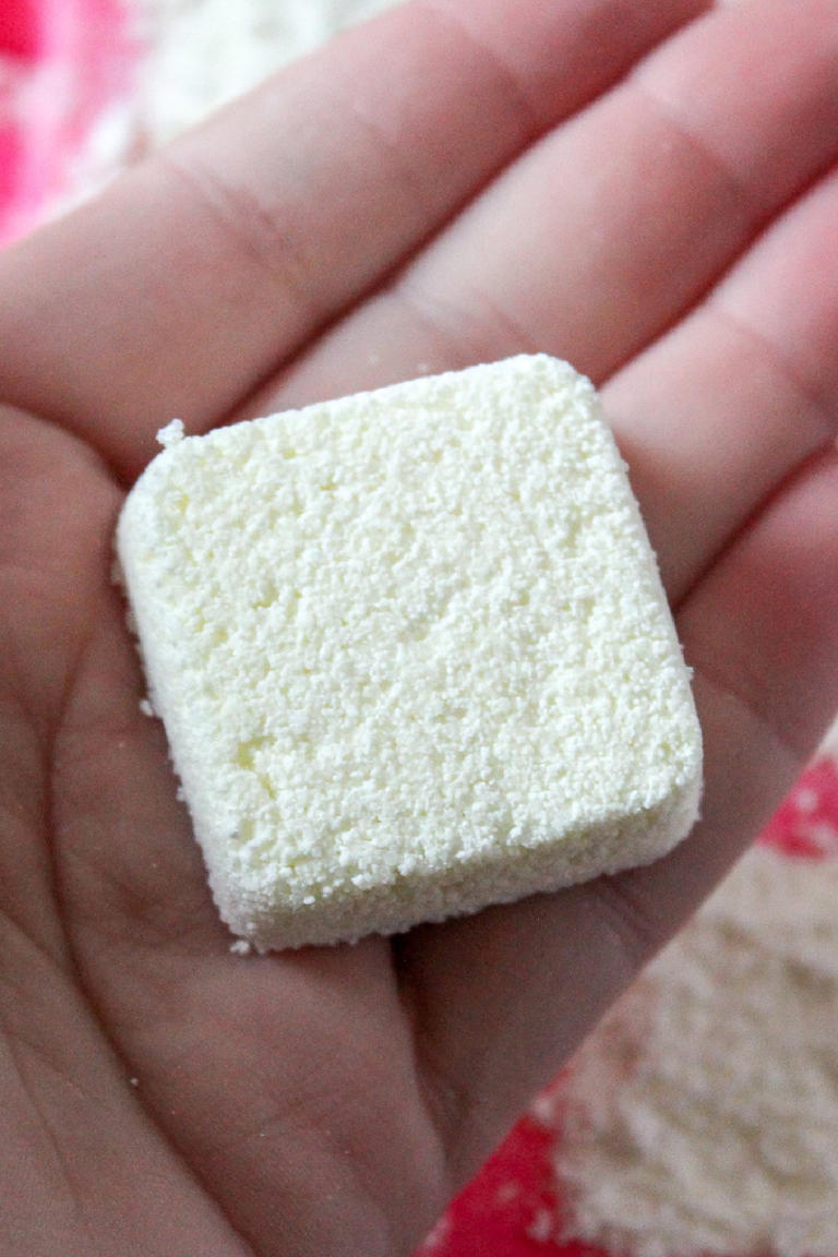 Homemade dishwasher detergent tablets with essential oils