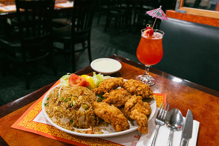 25 Iconic Dishes That Define New York