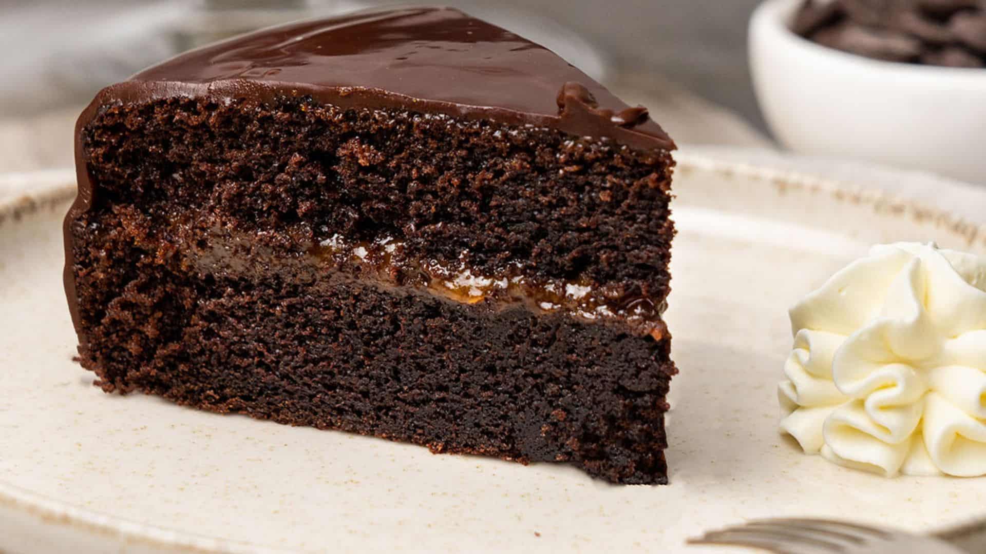 20 Professional Looking Cakes That Any Beginner Baker Can Easily Make